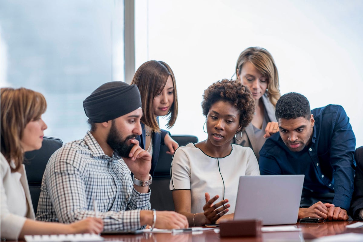 How your payroll model is holding back your people strategy | EY - US