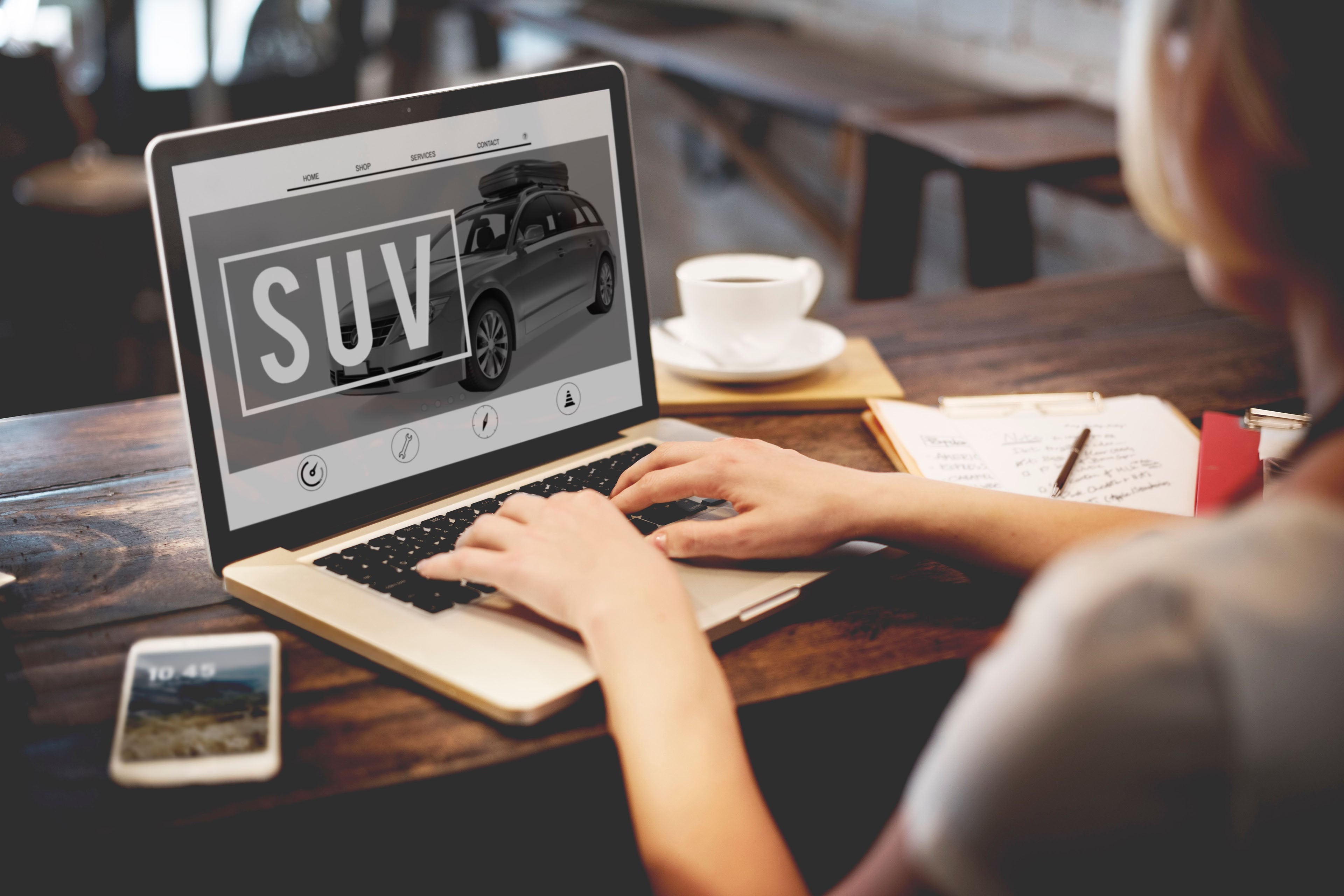 How electric vehicles are reshaping the car buying journey | EY - Global