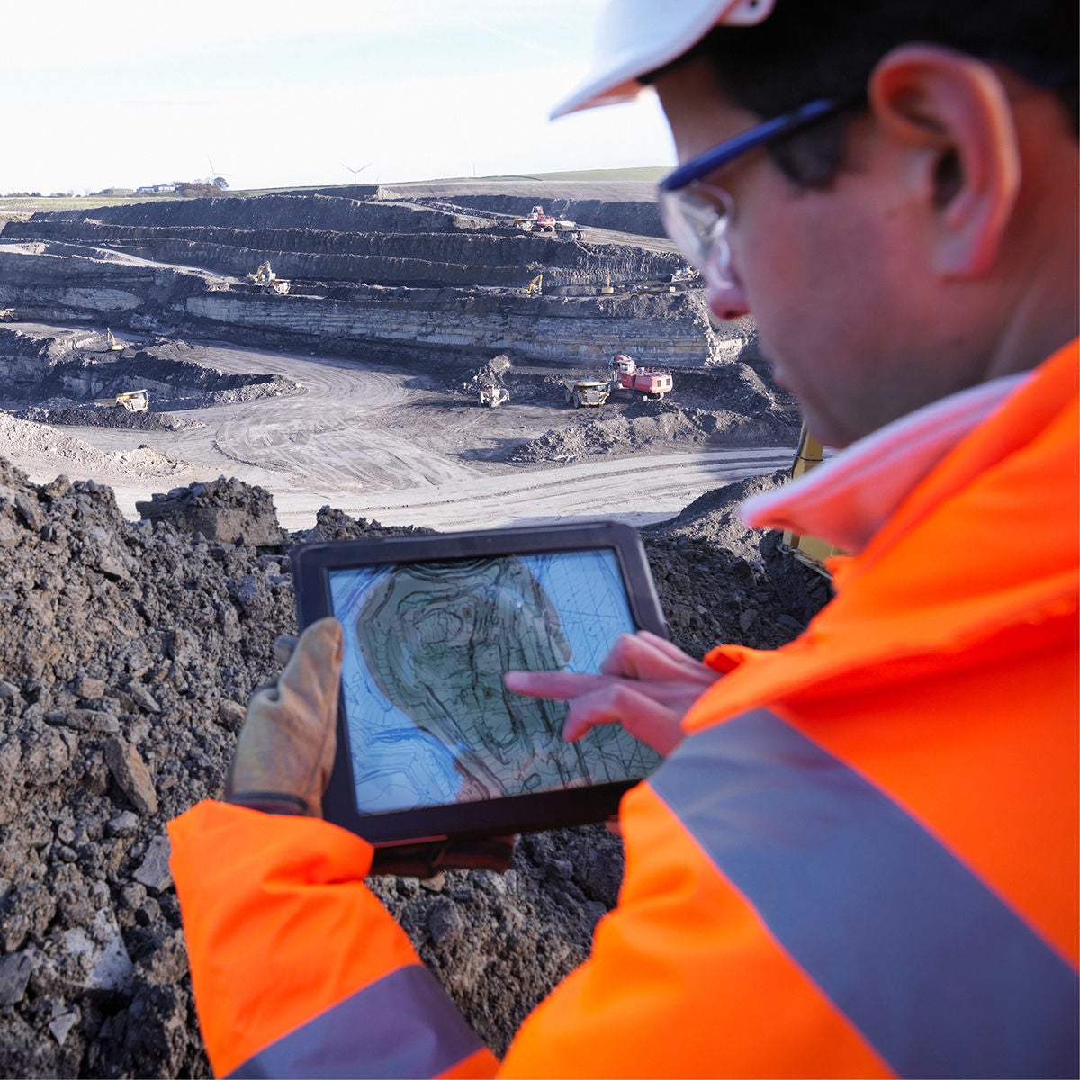 EY Americas Mining and Metals Centre of Excellence | EY - Canada