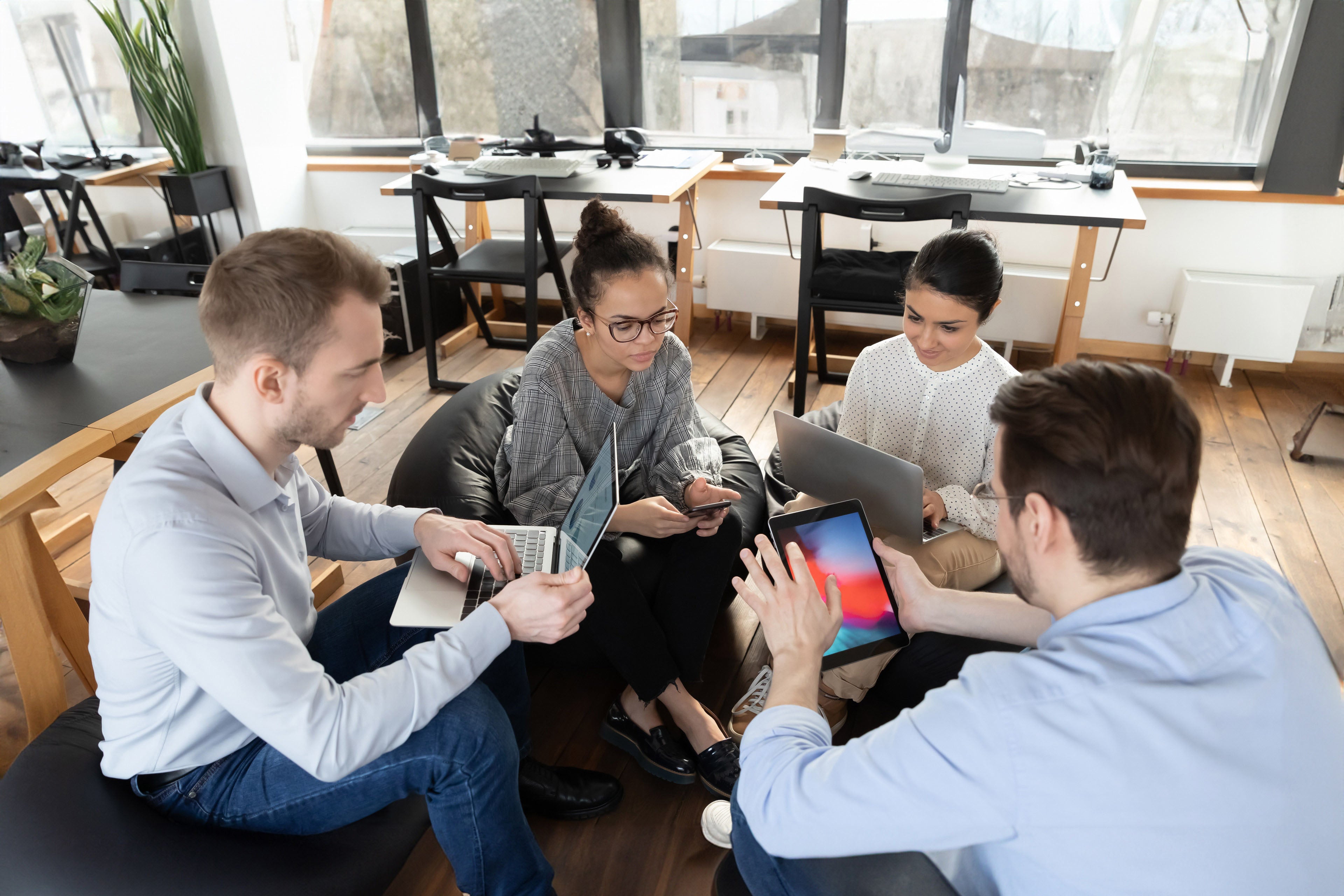 How global business leaders can harness the power of GenAI | EY - US