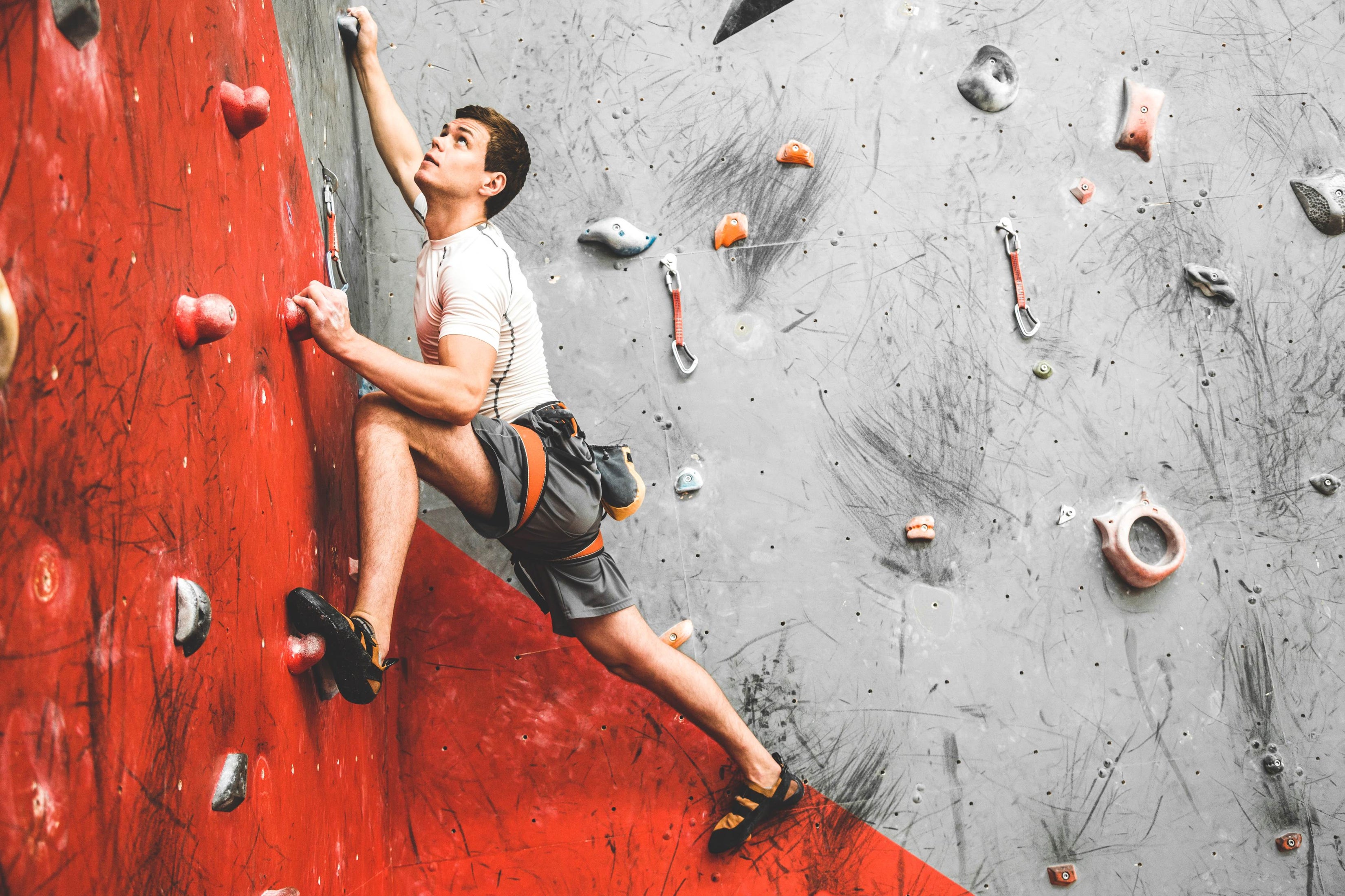 Student and entry-level programs | EY Singapore