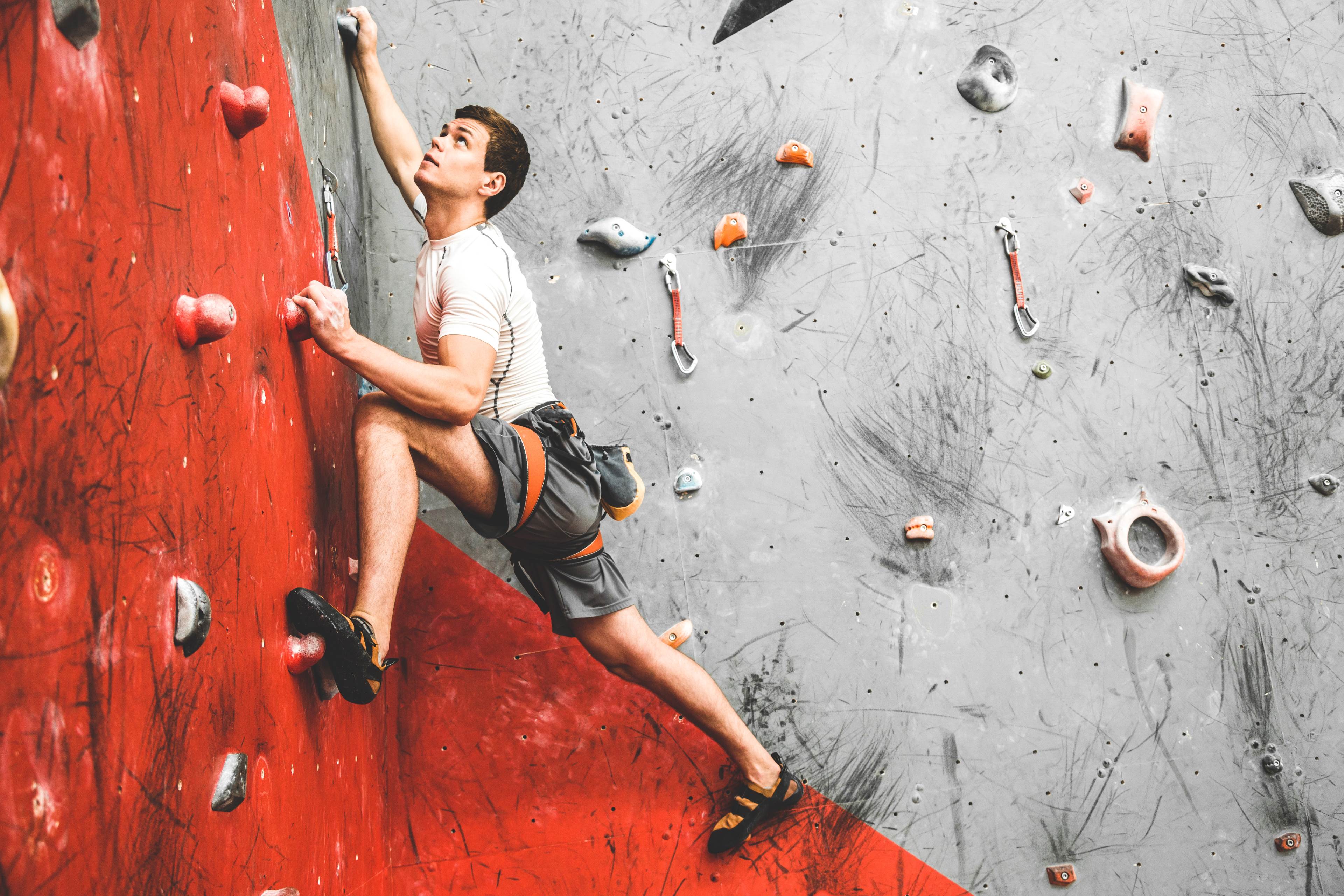 Student and entry-level programs | EY Singapore