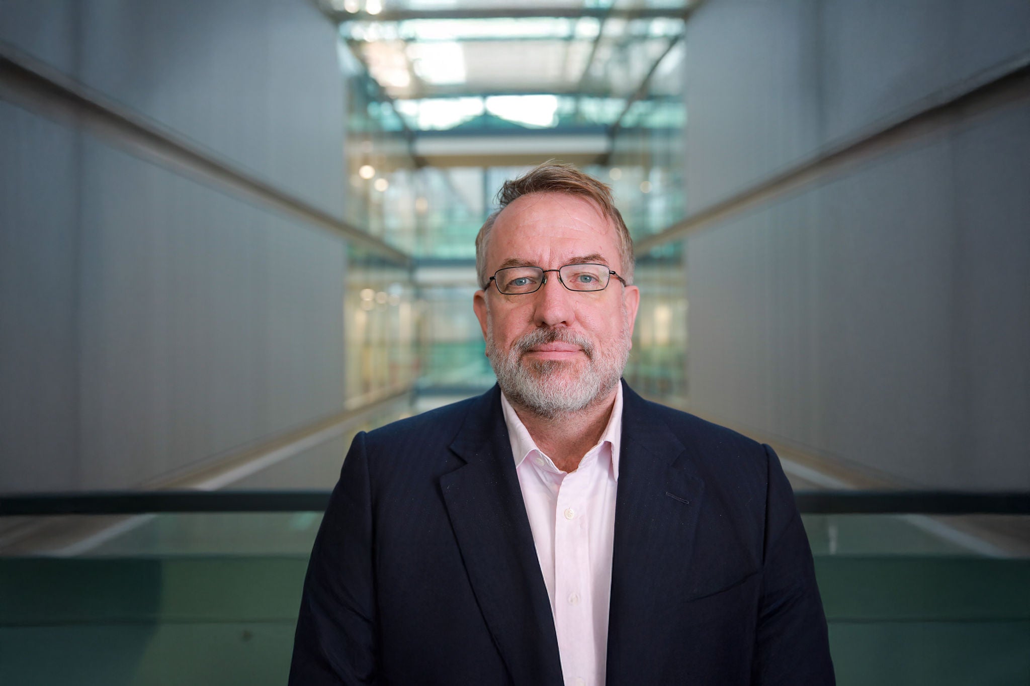 Peter Neufeld, EY Studio+ Global Financial Services Leader | EY - Venezuela