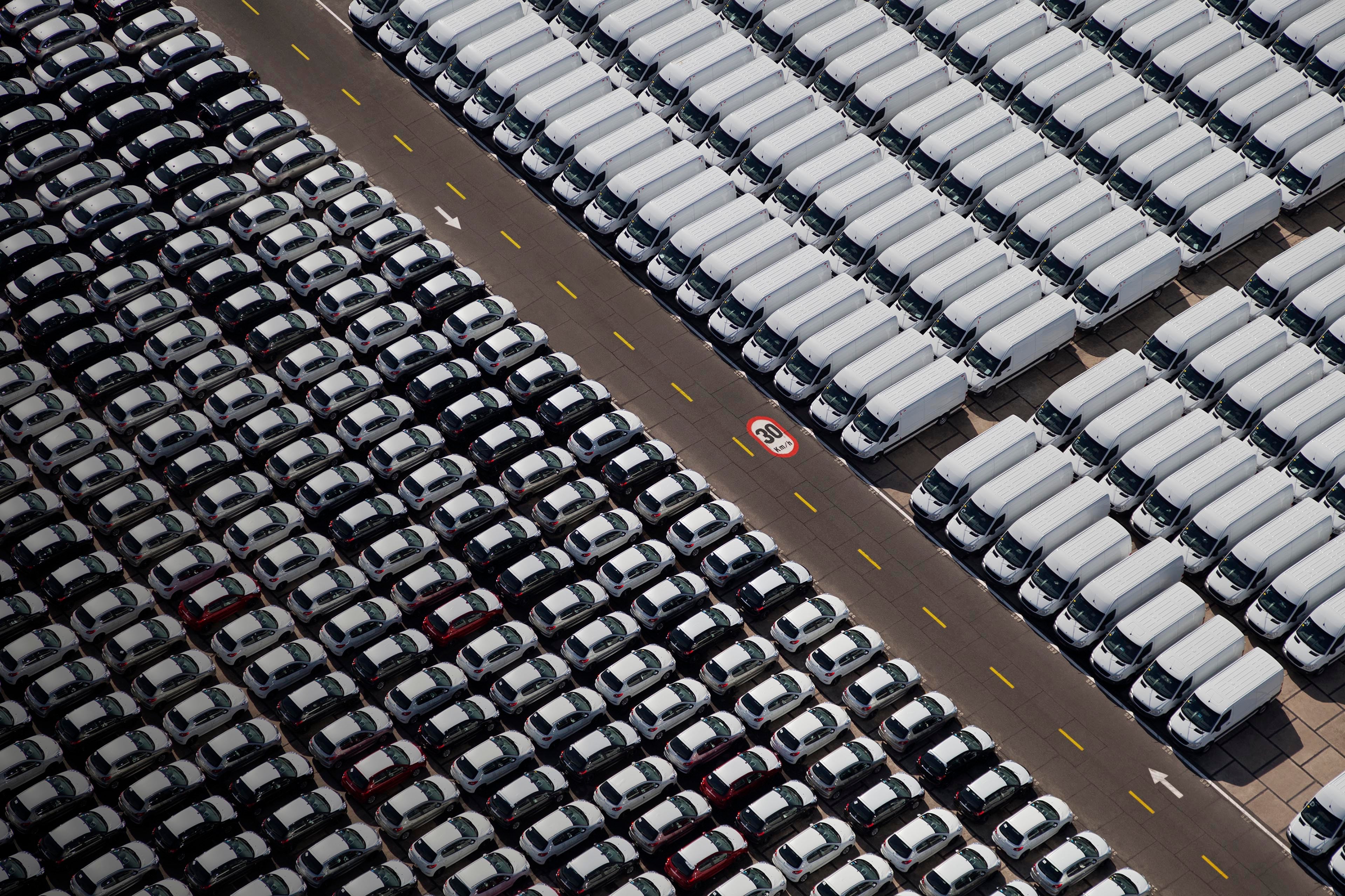 How COVID-19 is affecting global mobility: an EY response tracker | EY ...