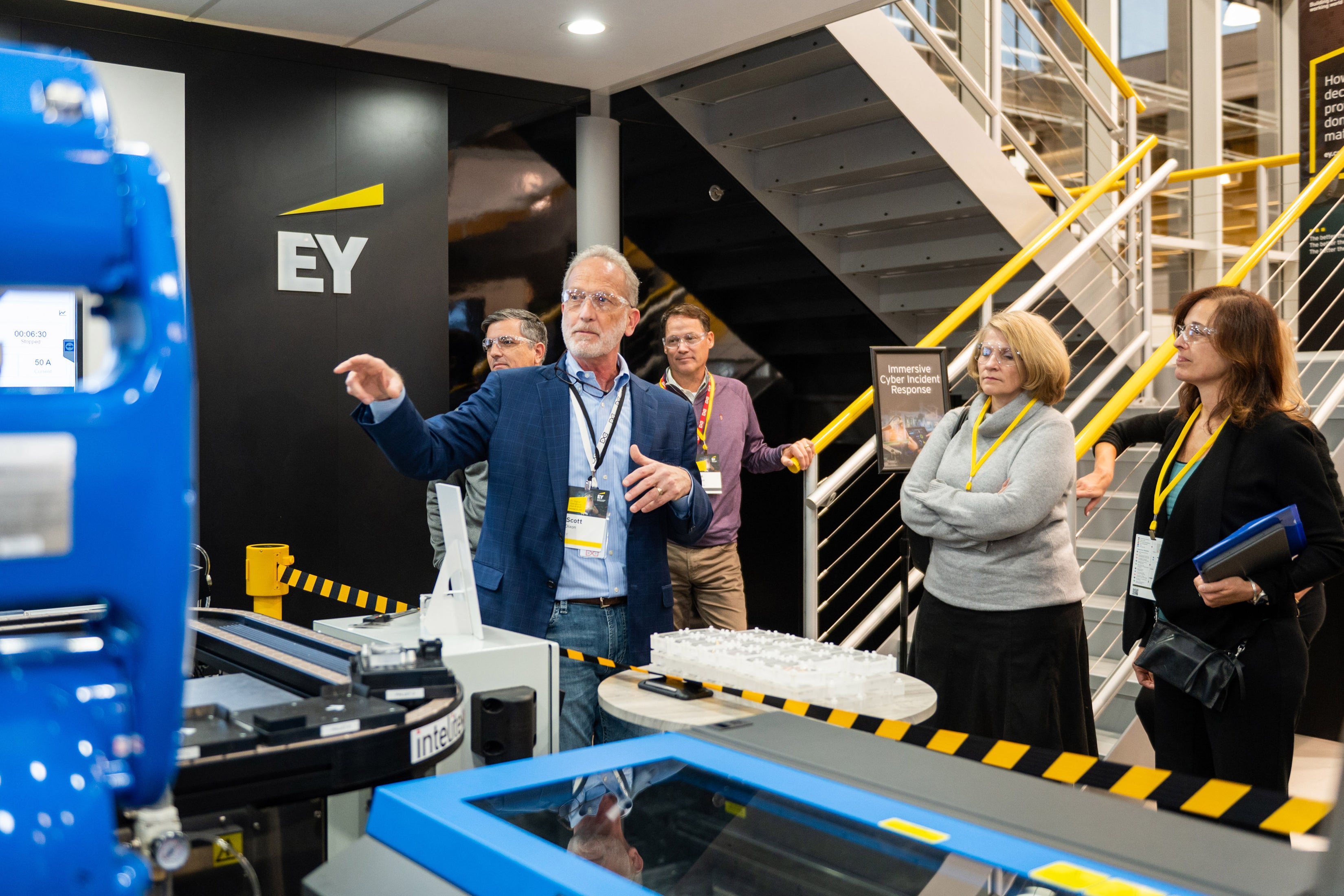 EY Digital Operations Hub @ MxD | EY - US