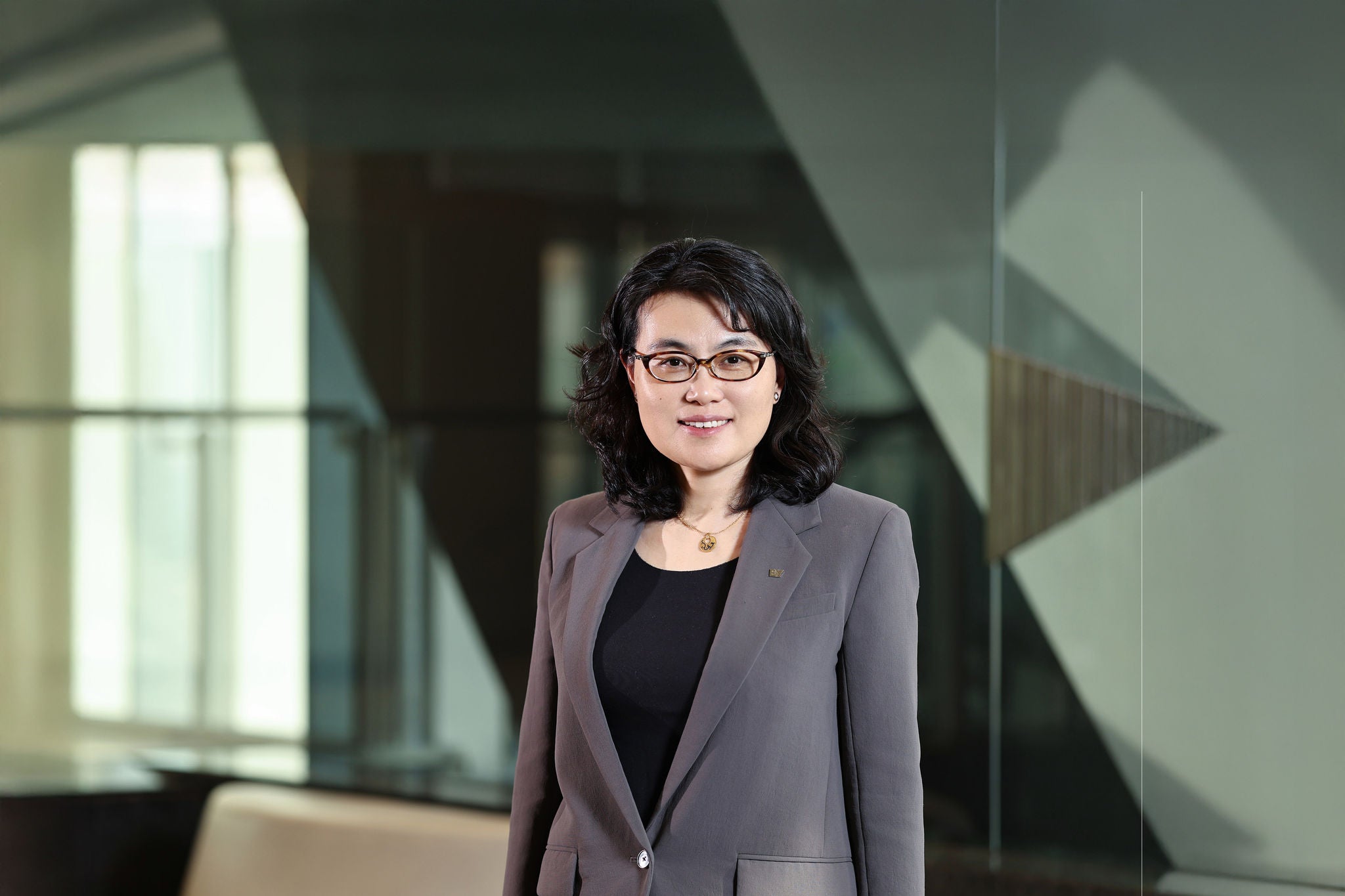 Linda Liu - Partner, Accounting Compliance and Reporting, Ernst & Young ...