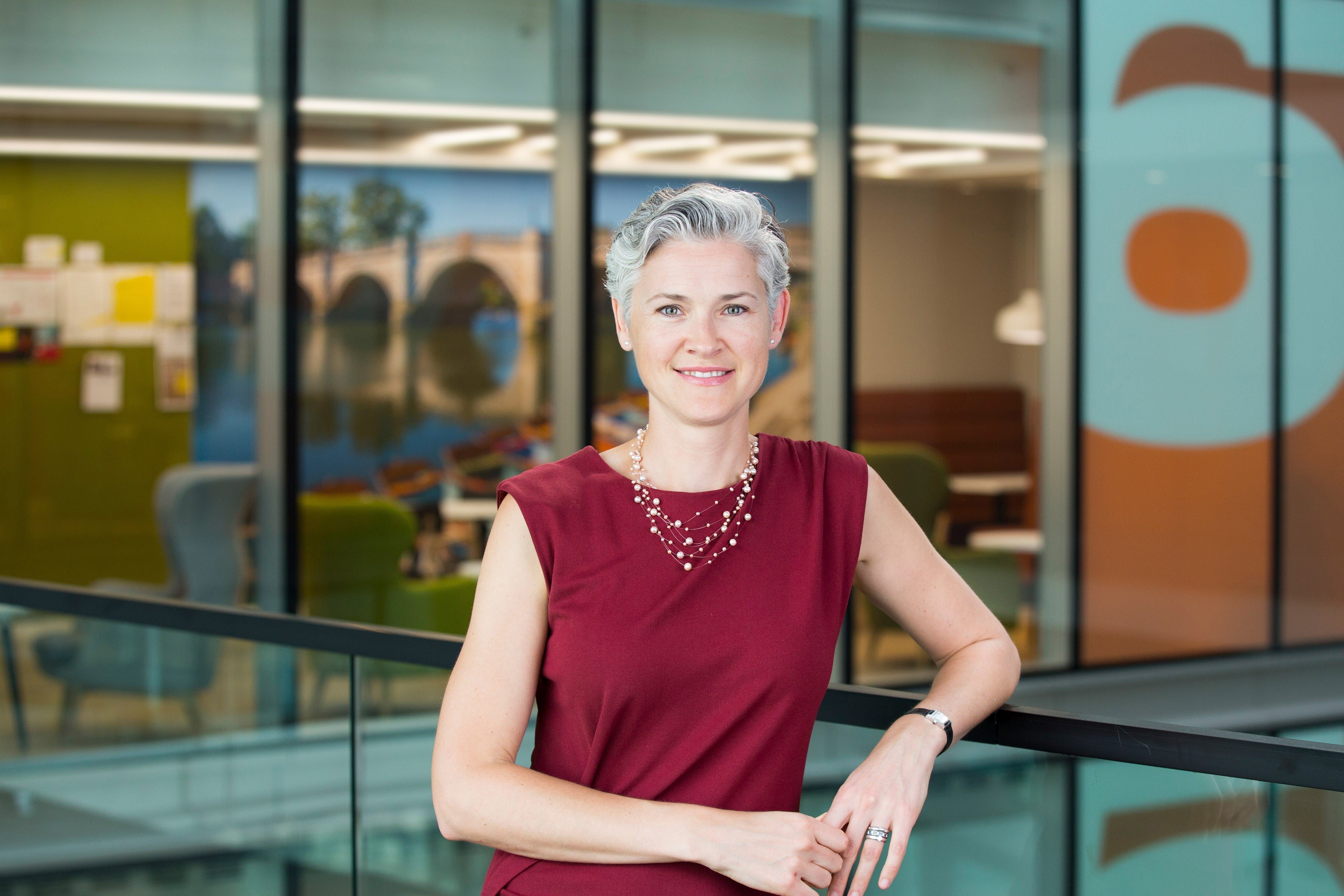 Careers in Financial Services | EY - UK