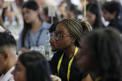 Graduate Programmes | EY - UK