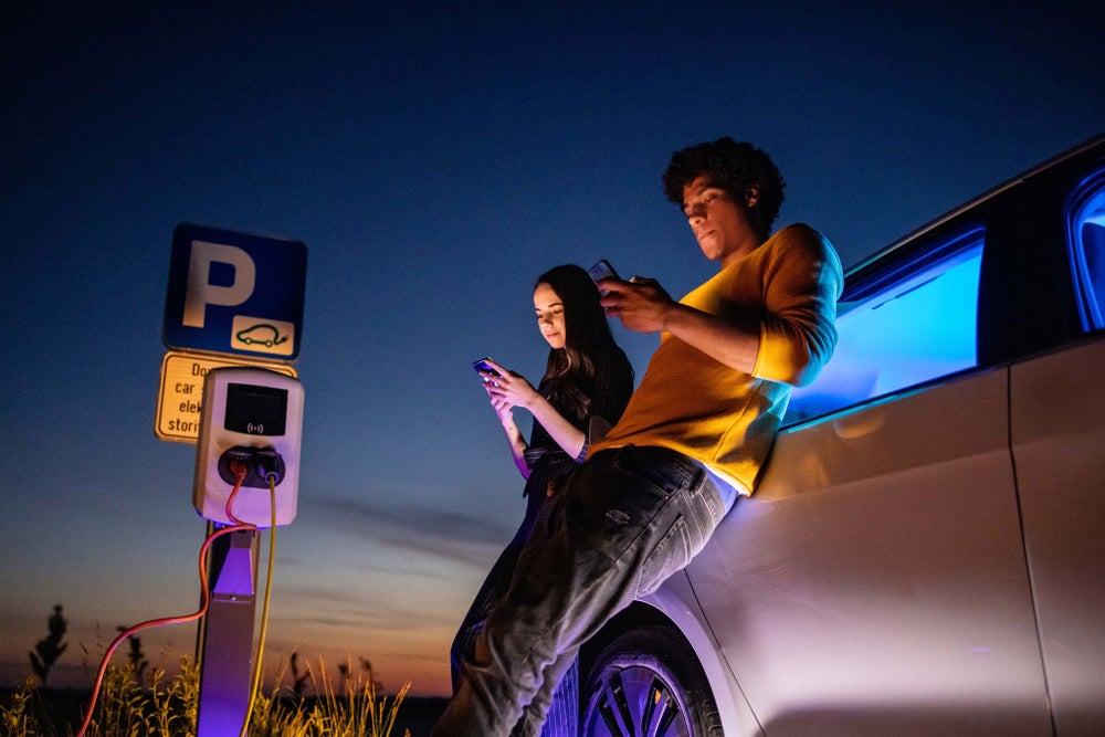 Reframe your strategy: The great automotive value shift | EY - Global