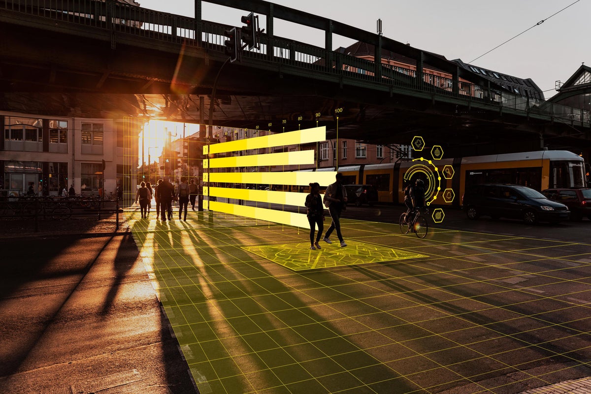 How to revolutionize insurance with generative AI | EY - US