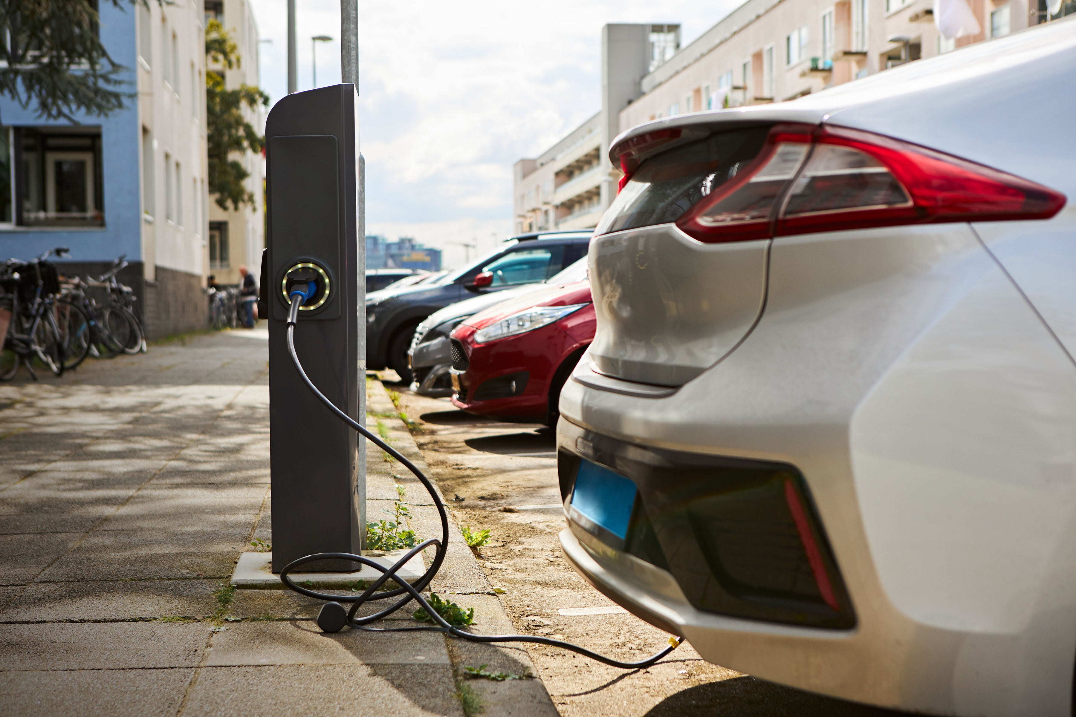Six essentials for mainstream EV adoption | EY - Global