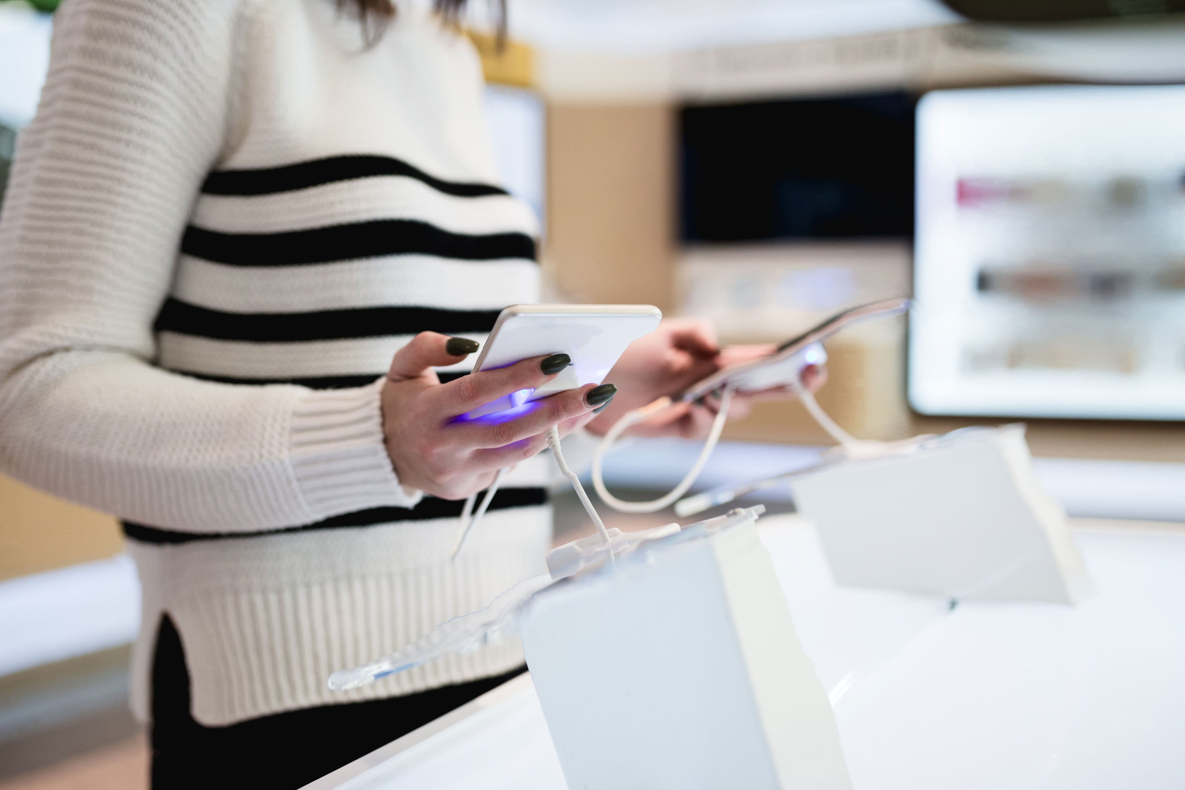 How telecom retail can meet customer needs | EY - US