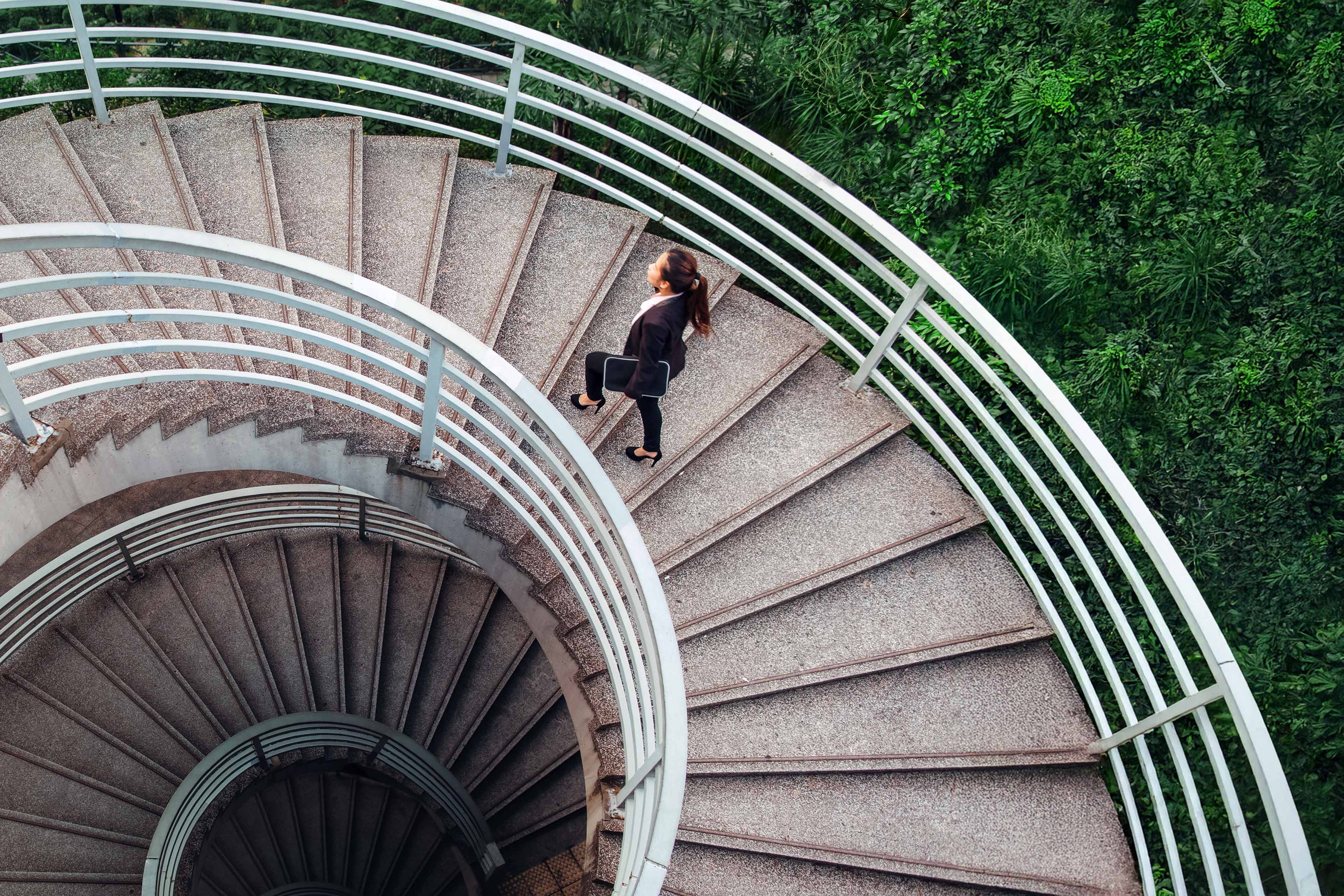 MBA and advanced degree opportunities | EY - US