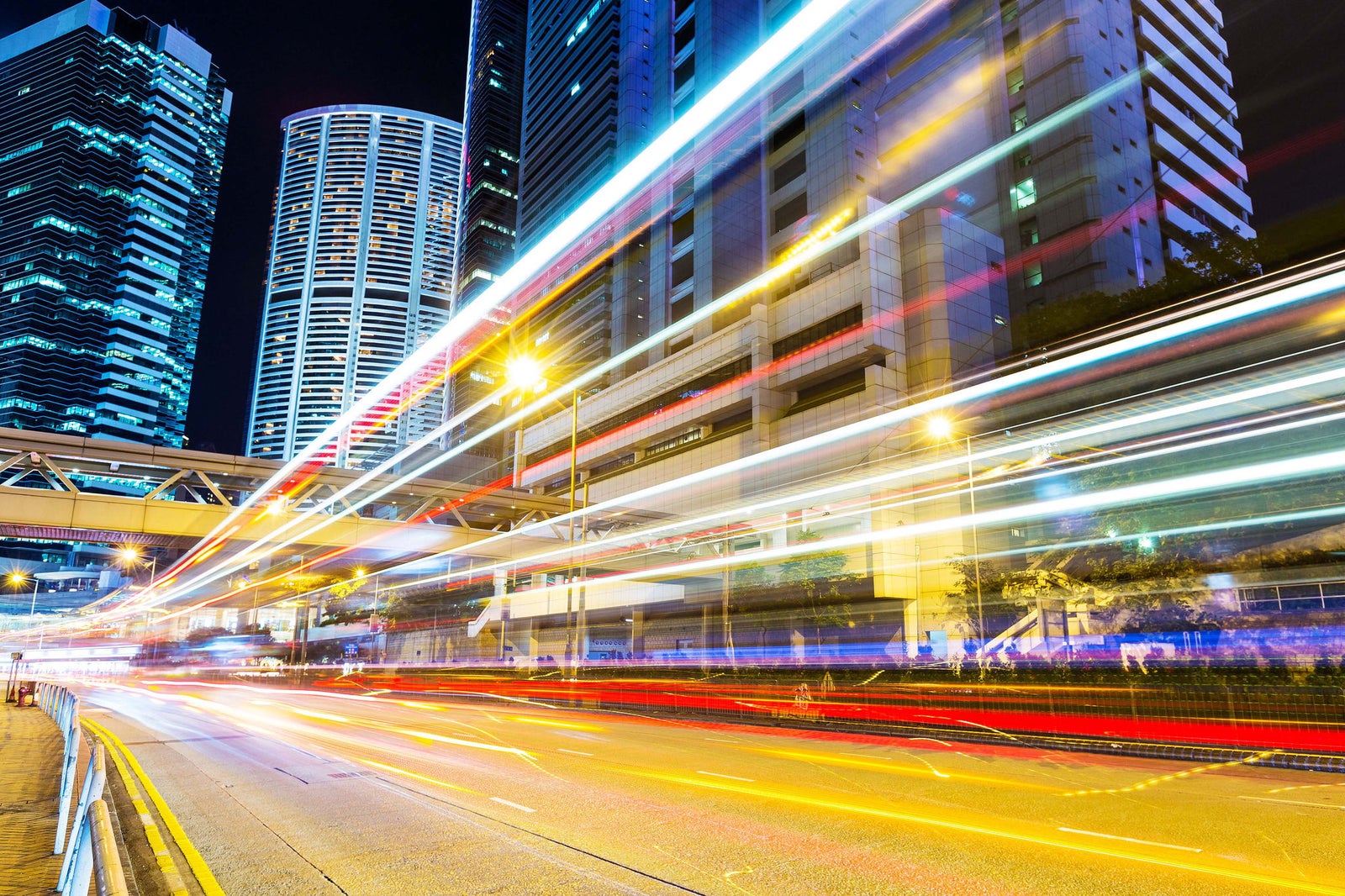 Five commercial strategy considerations for growth | EY - US