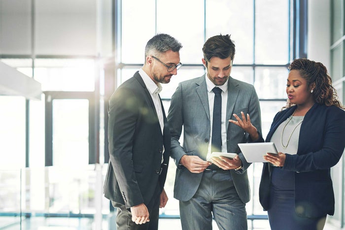 Experienced professionals | EY - Canada