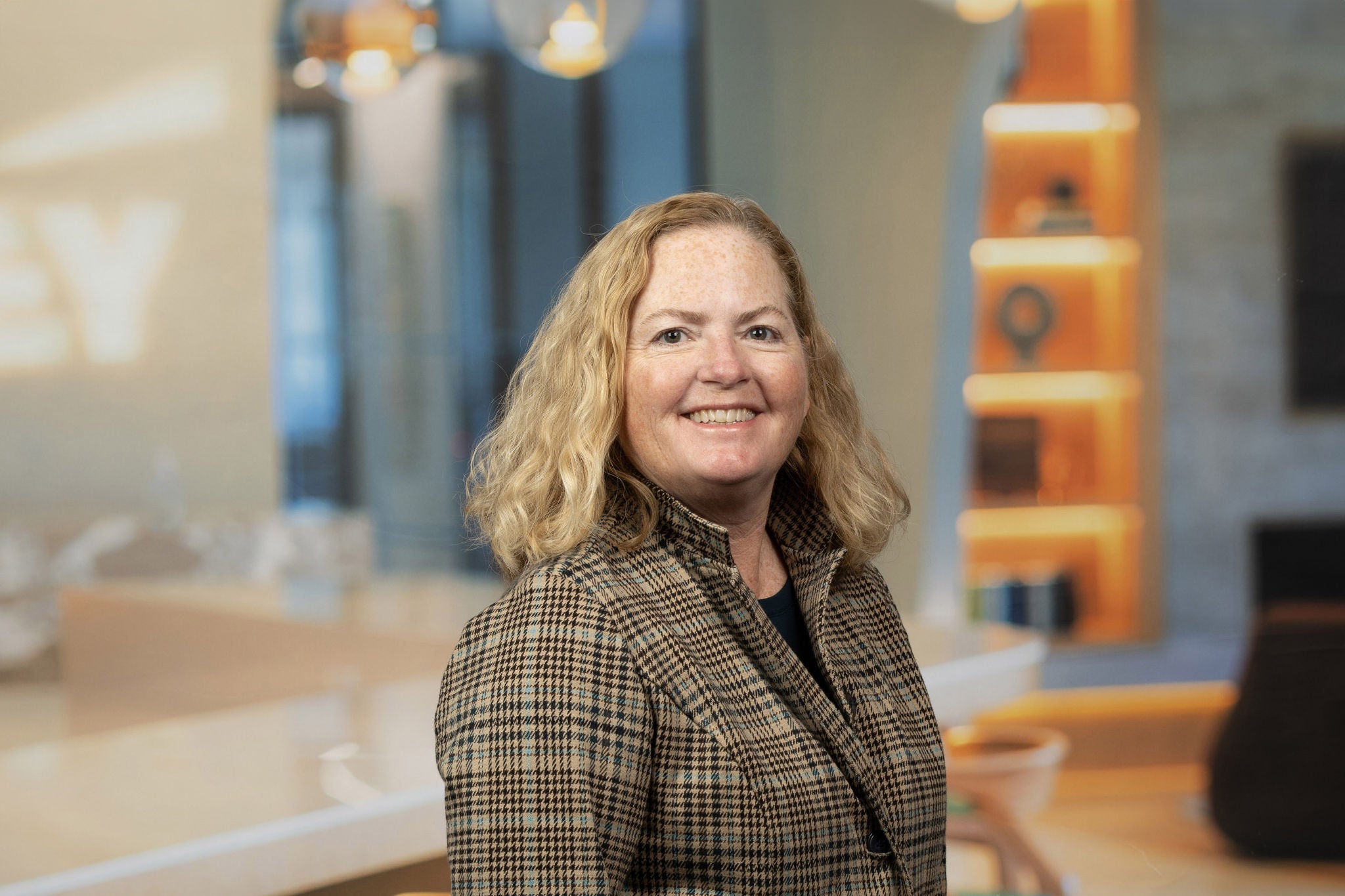 Laurie Hollingworth – EY Americas Managed Services Leader | EY - US