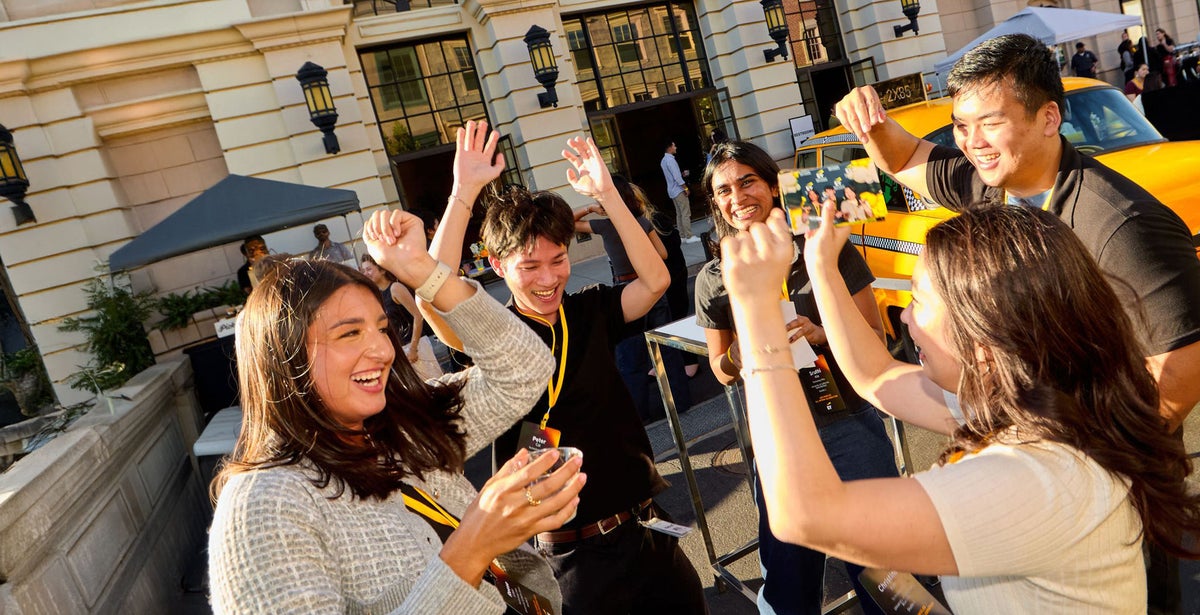 Internships and student programs | EY – United States | EY - US