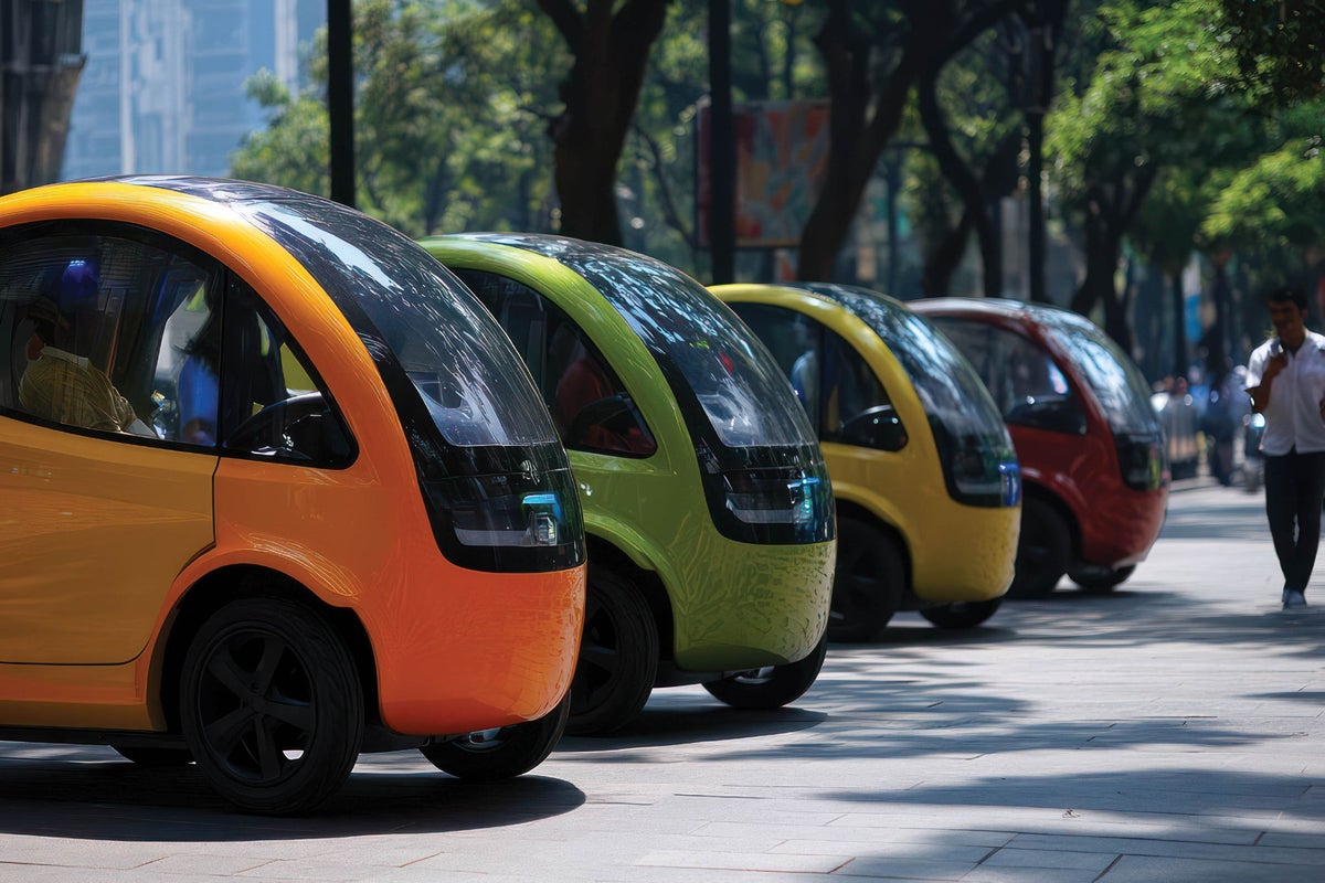 GenAI Transforming Auto & Mobility in India 2025 | EY - India