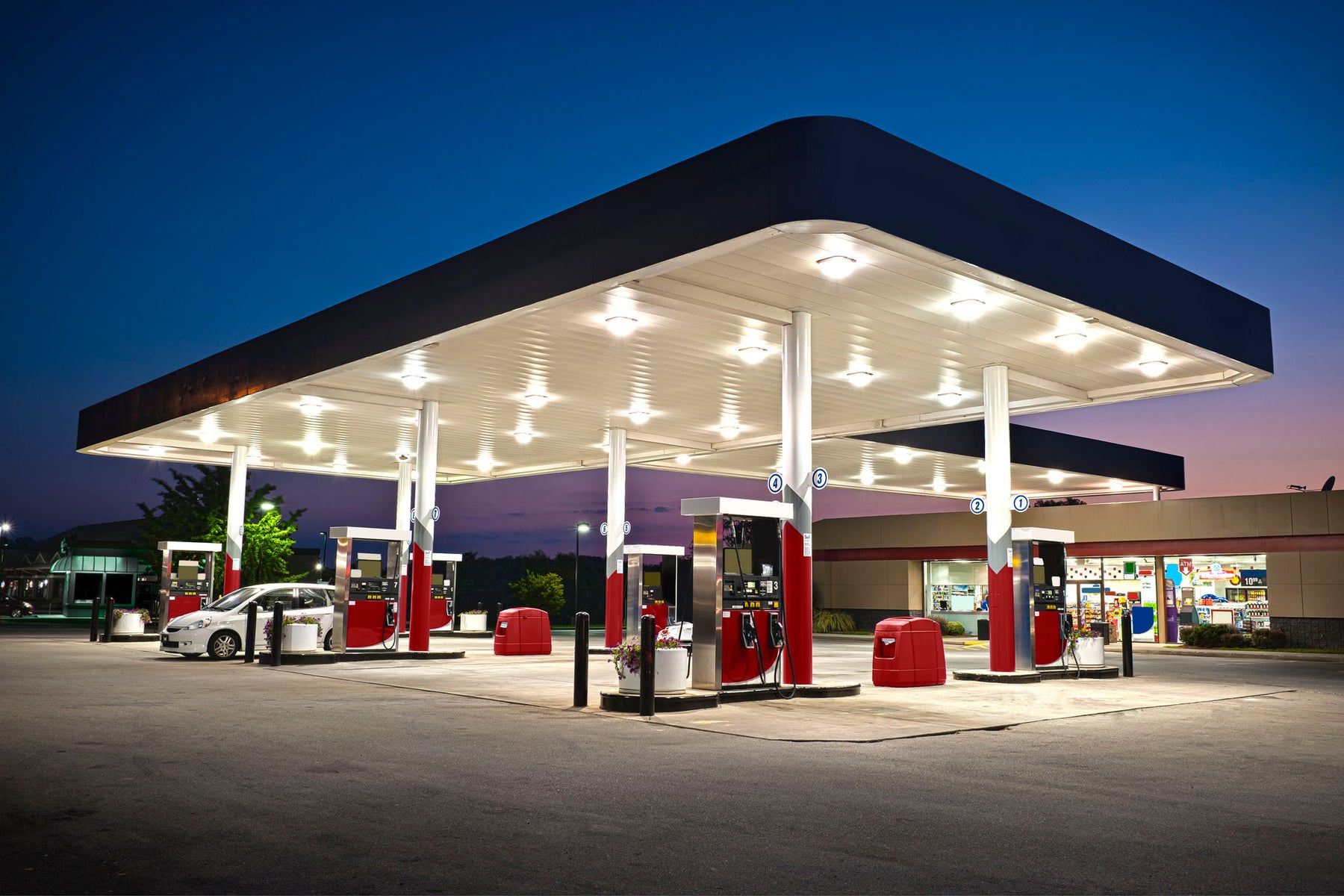 How fuel retail companies can win future customers | EY Singapore