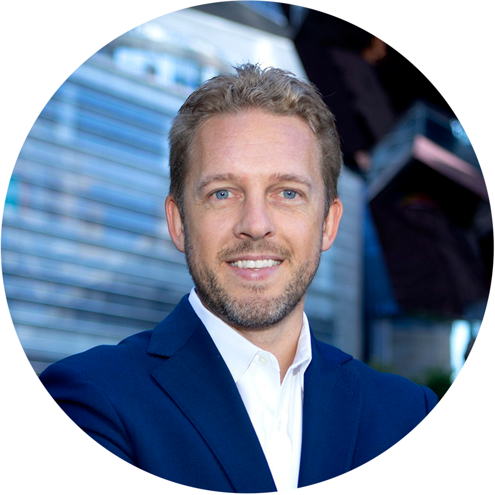 Macro bites: 2025 outlook predicts M&A deal activity uptick | EY - US