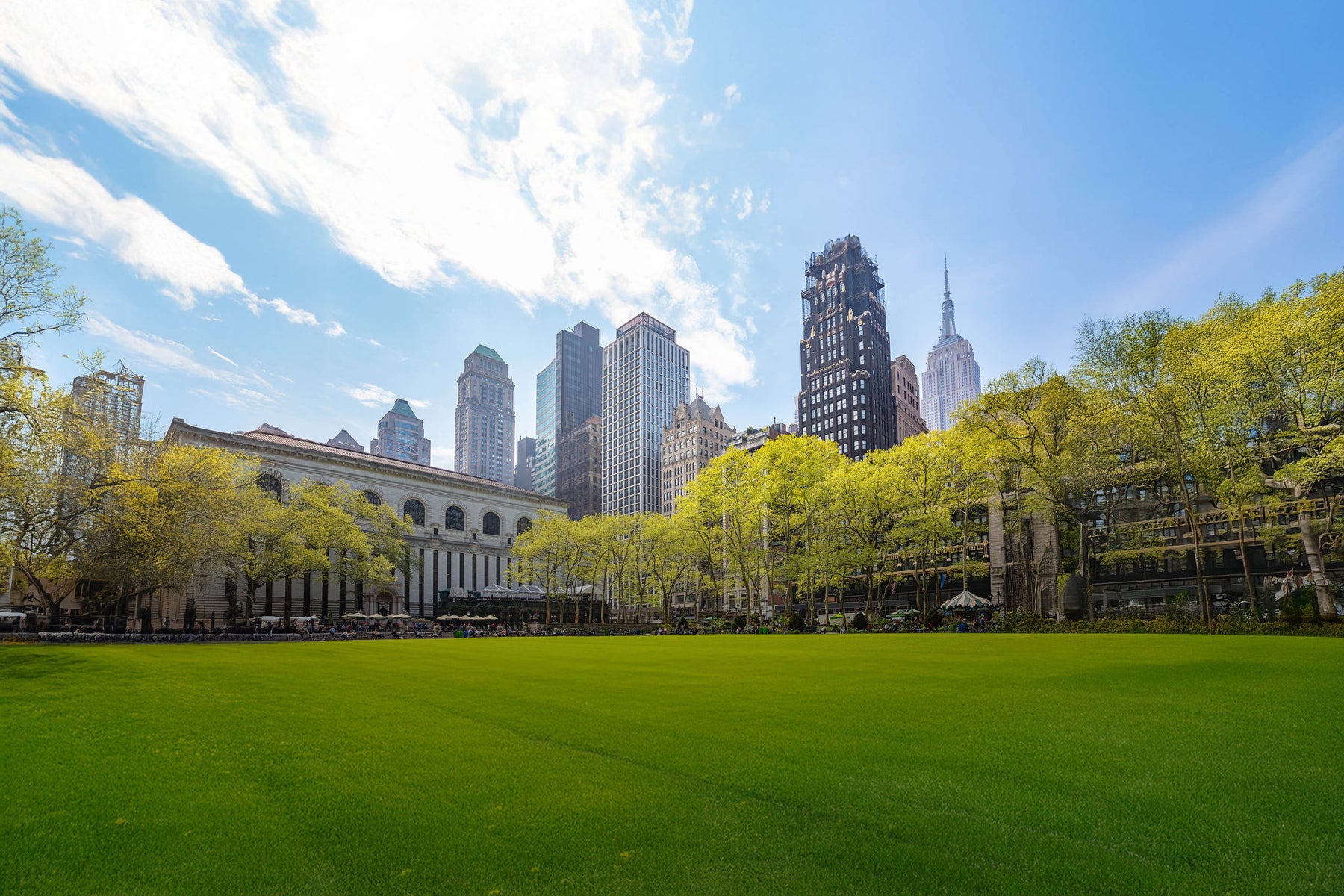 Global Business Districts Attractiveness Report 2025 | EY - Global
