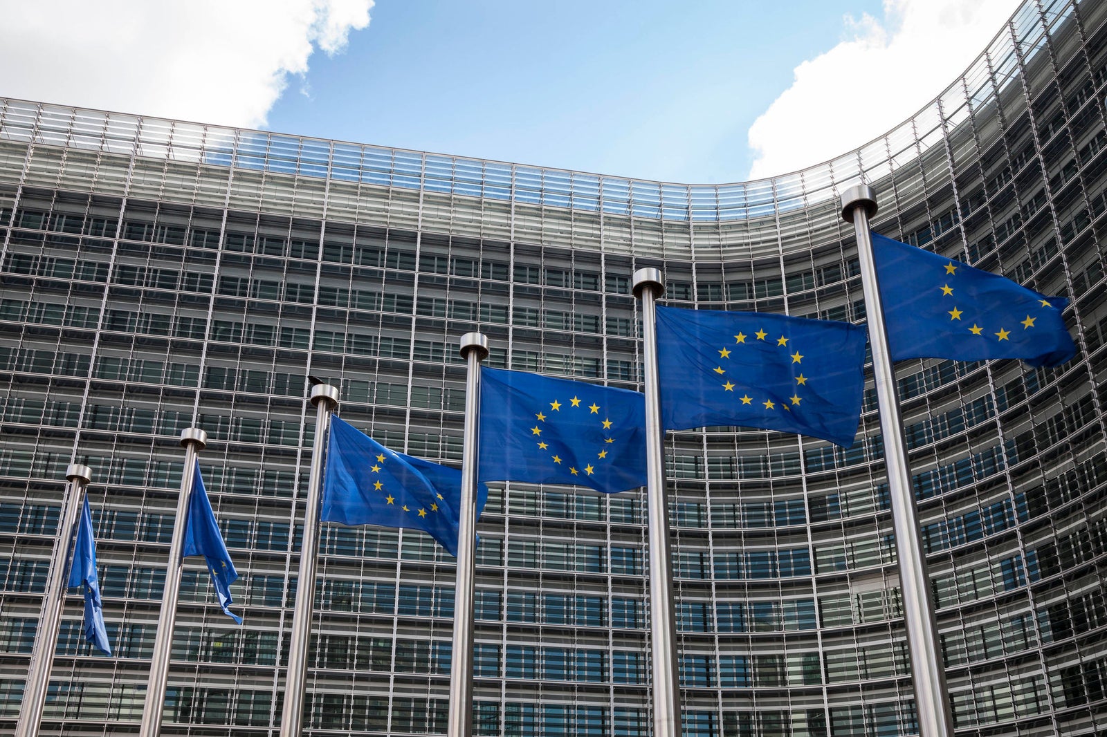 EU Commission approves DAC9 to simplify tax filing for multinationals ...