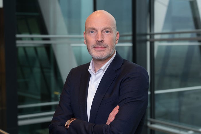 AI Barometer 2025: impact op werk en workforce | EY - Nederland
