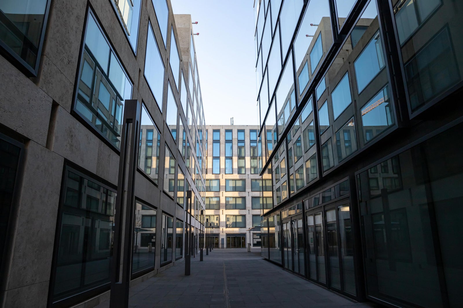 Operating model & tech tips for BEPS Pillar Two implementation | EY ...