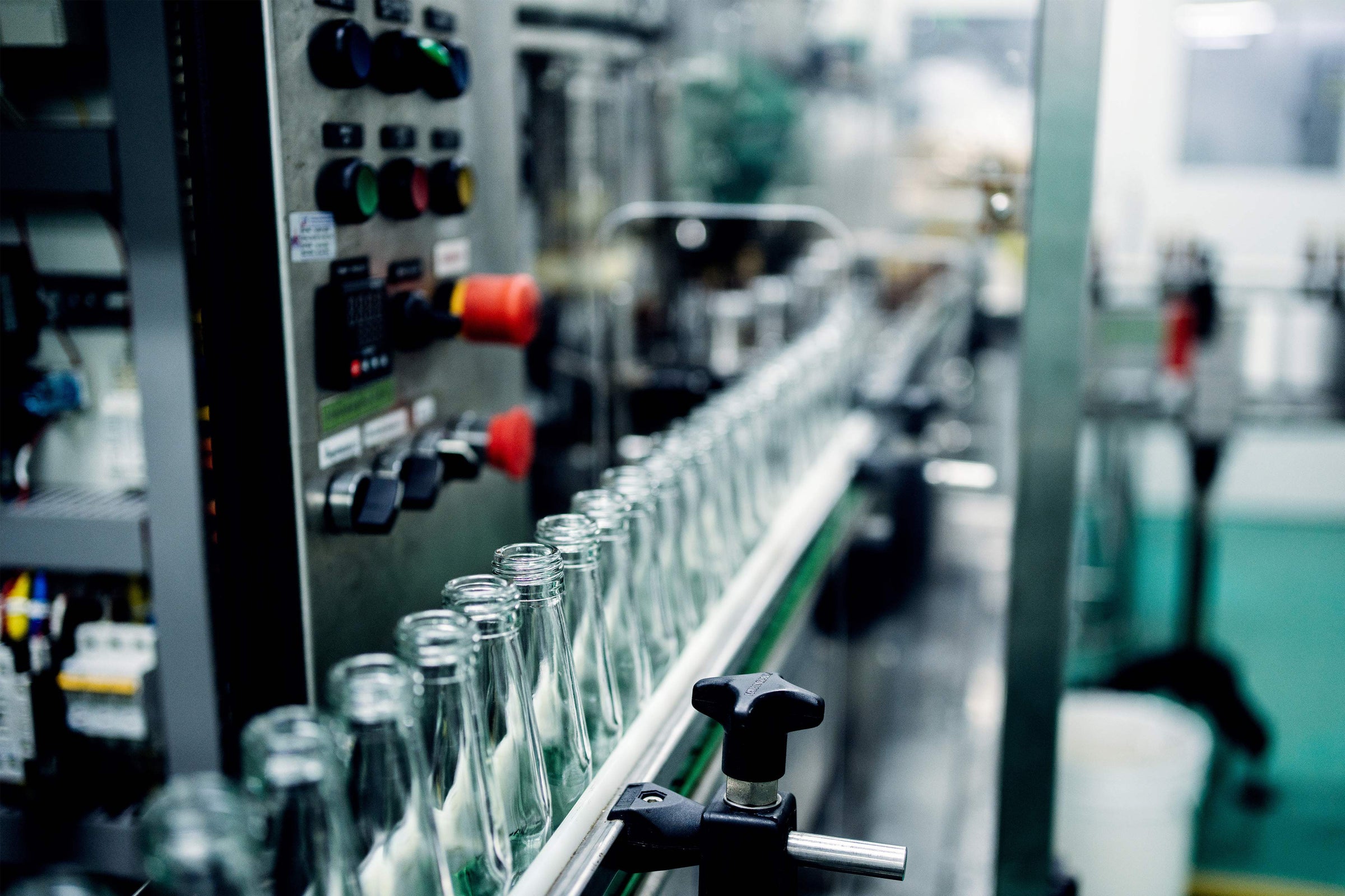 Case study: Creating a flexible beverage supply chain | EY - US