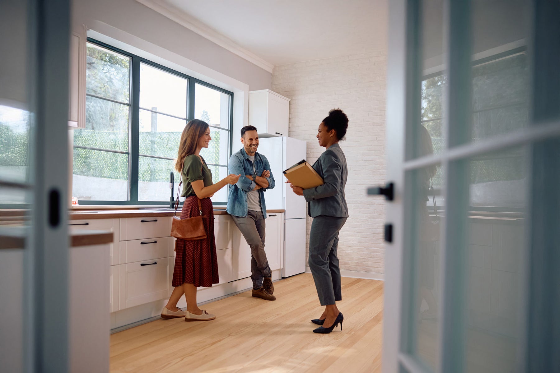 Choosing the right mortgage servicing model | EY - US