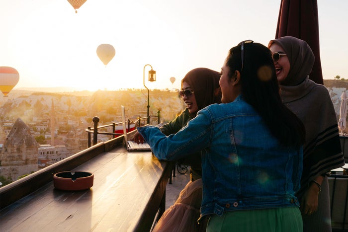 How can a rebalance of power help re-energize your workforce? | EY - US