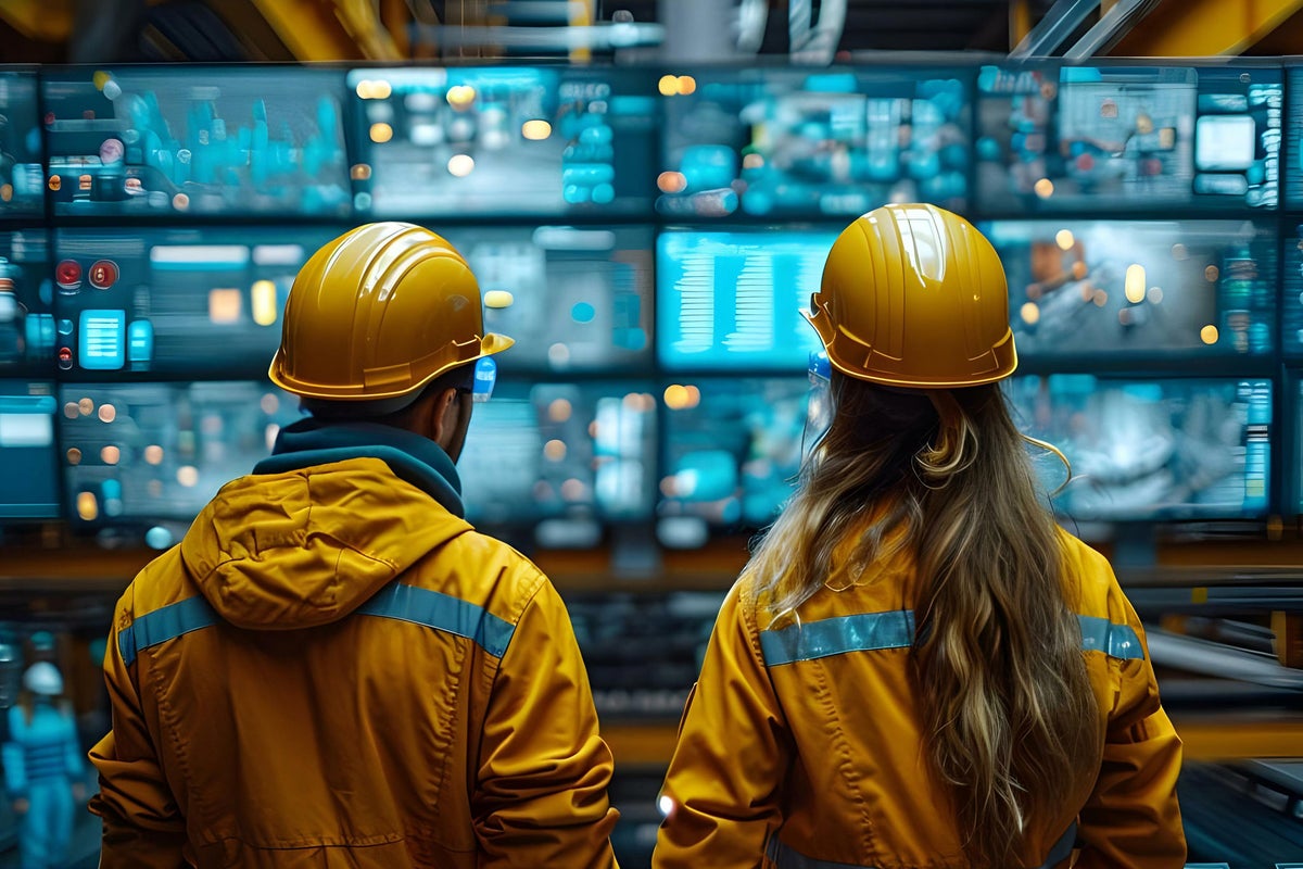 Unlocking value in mining capital projects: the role of digital | EY ...