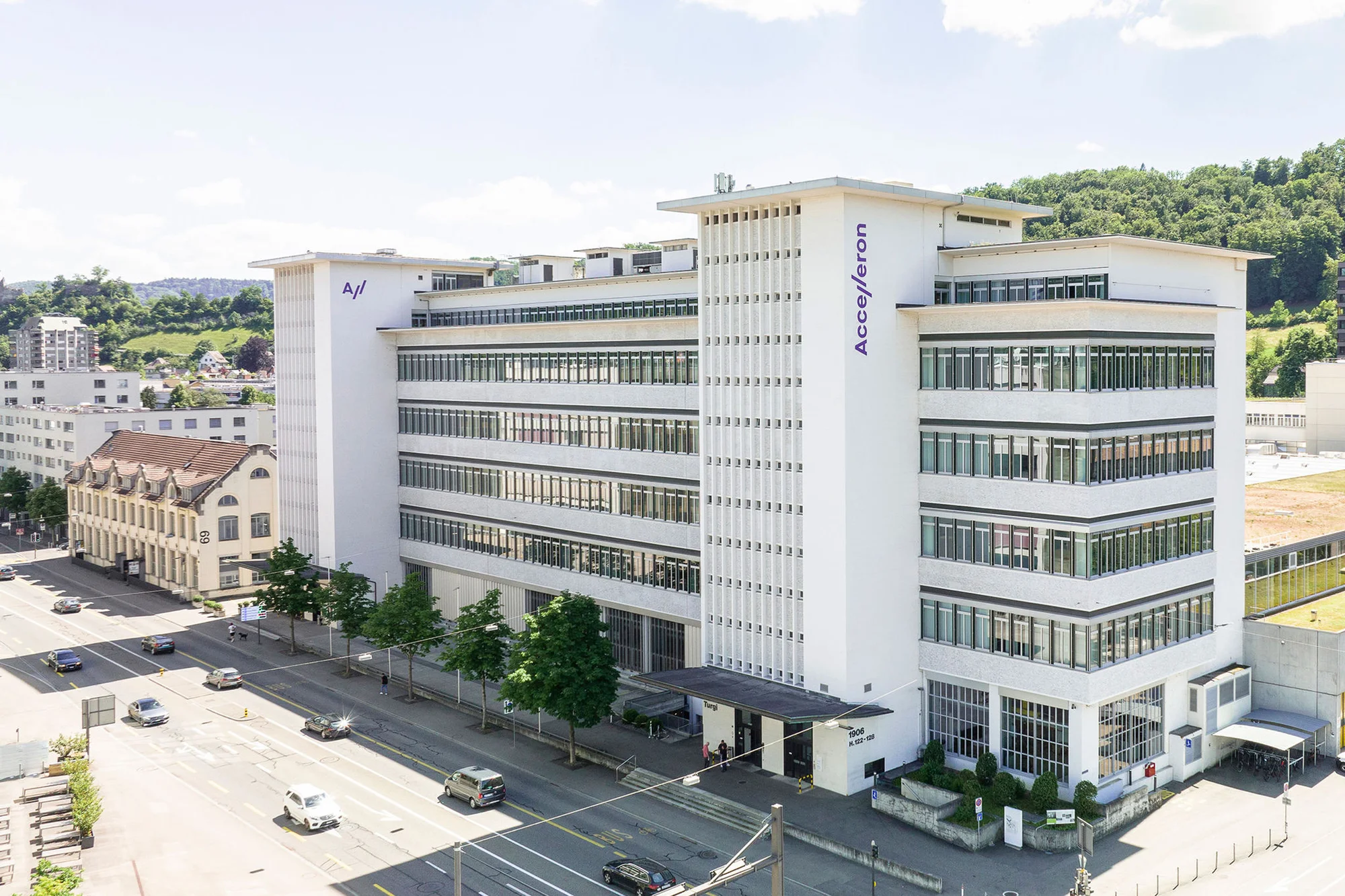 EY - Brazil | Shape the future with confidence
