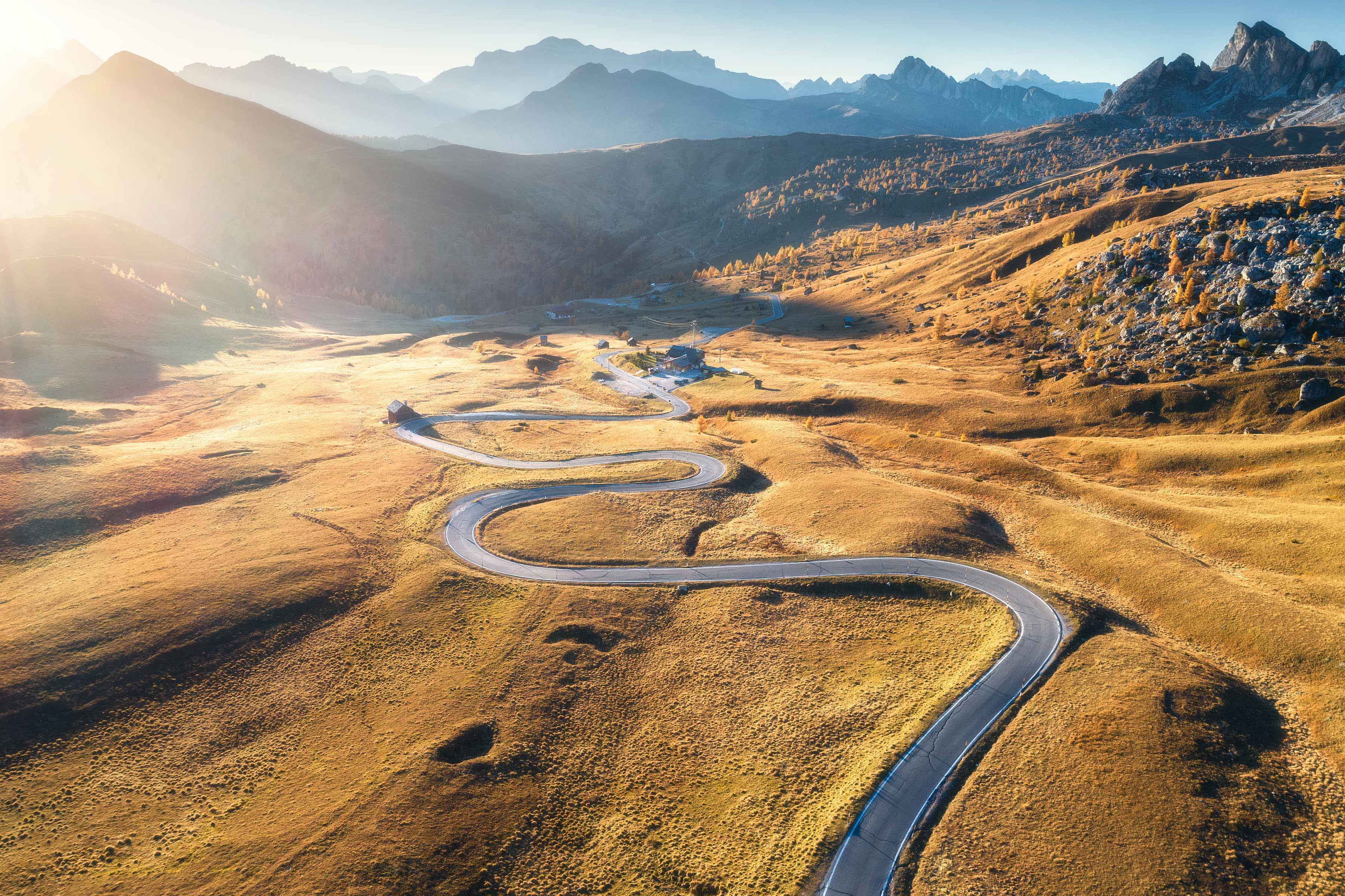 Swiss Banking Outlook: EY Banking Barometer 2026 | EY - Switzerland