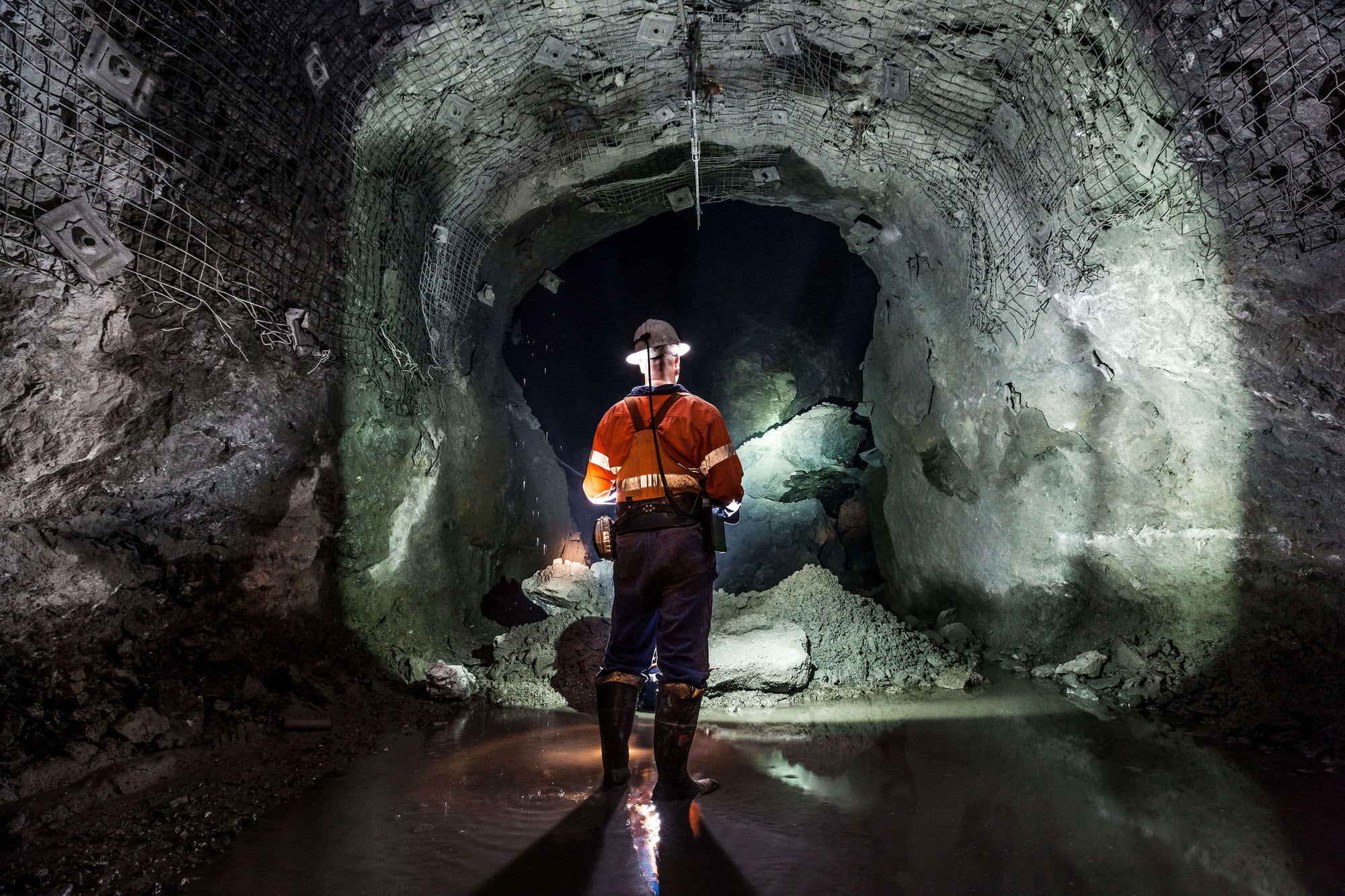 Navigating the future of mining and metals | EY - Canada