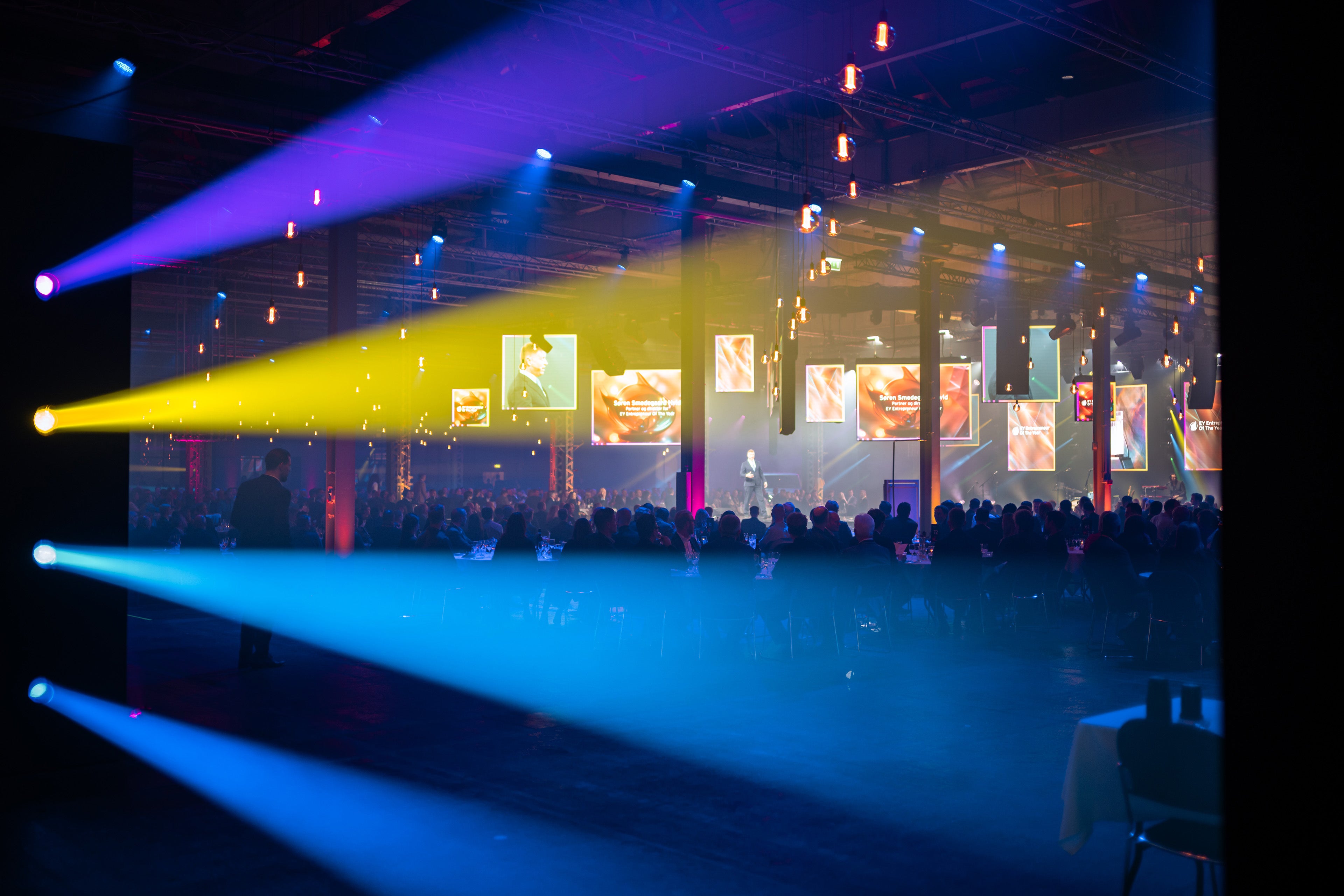 EY Entrepreneur Of The Year 2025 skydes i gang | EY - Danmark