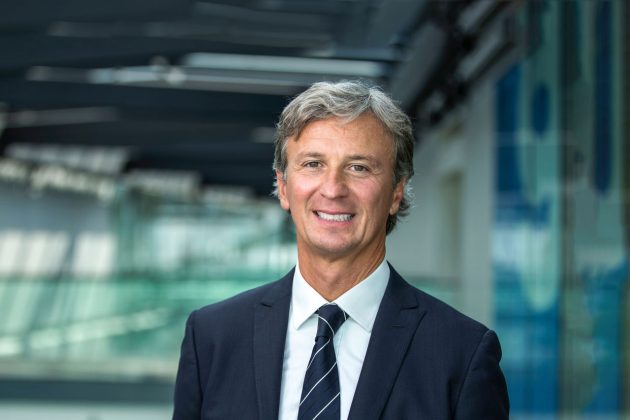 How to achieve success with corporate carve outs | EY - Global