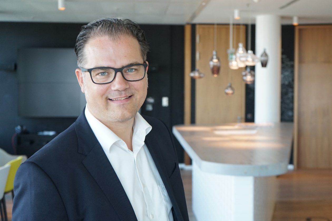 Transaction law services | EY - Global