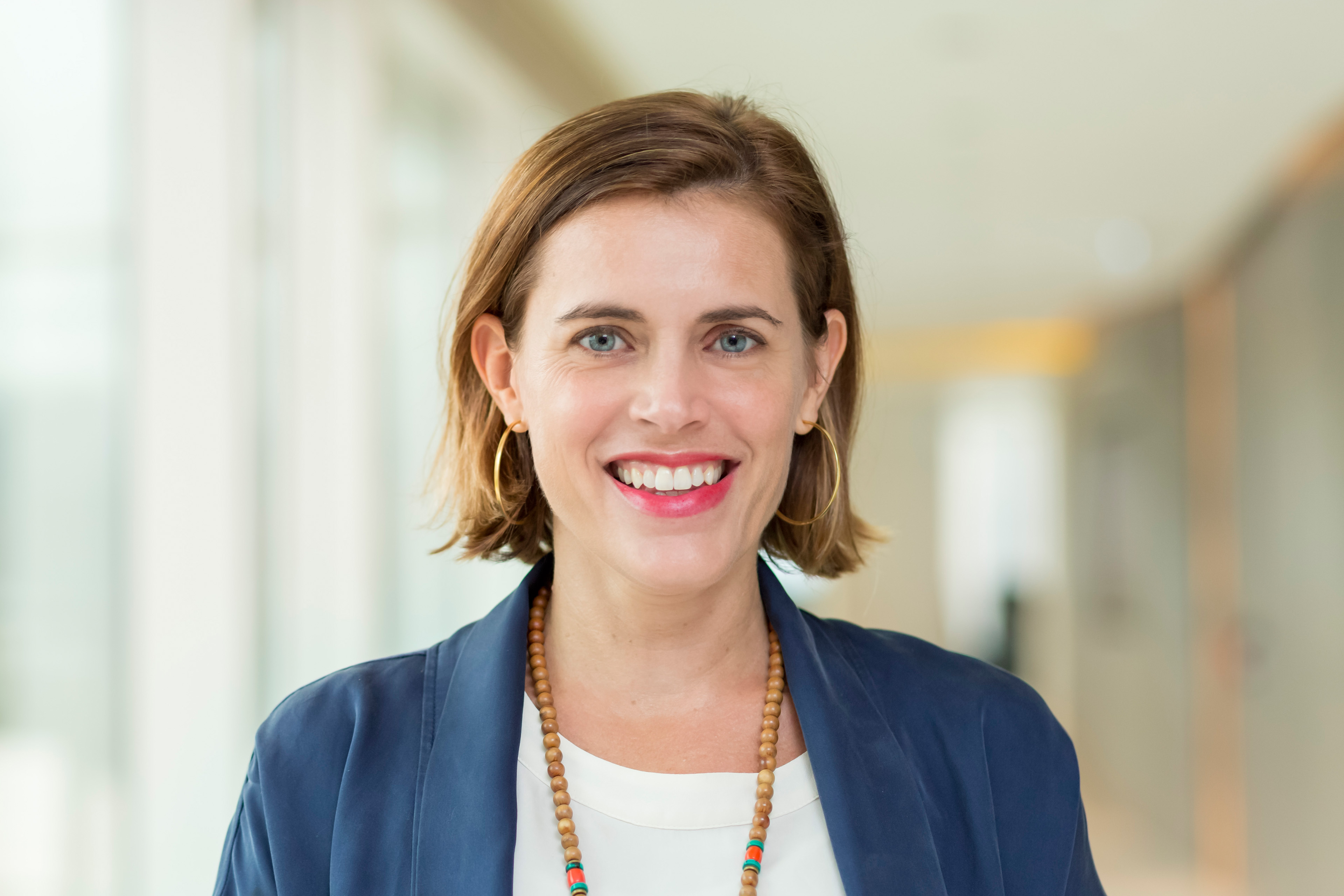 Alexandra Maiden EY Asia-Pacific Financial Services Talent Leader | EY ...