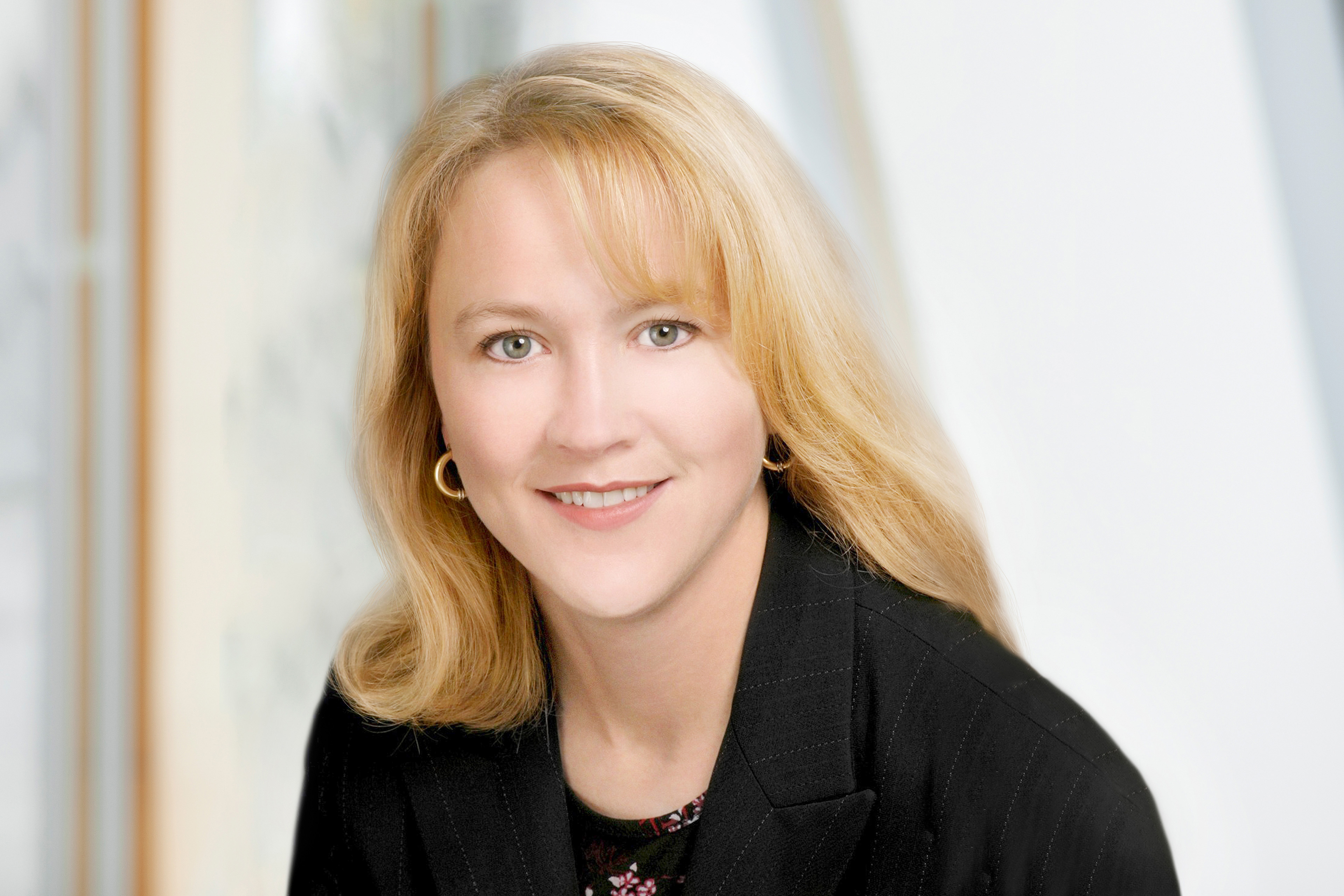 Alycia Calvert – EY Canada Chair and Chief Executive Officer | EY - New ...