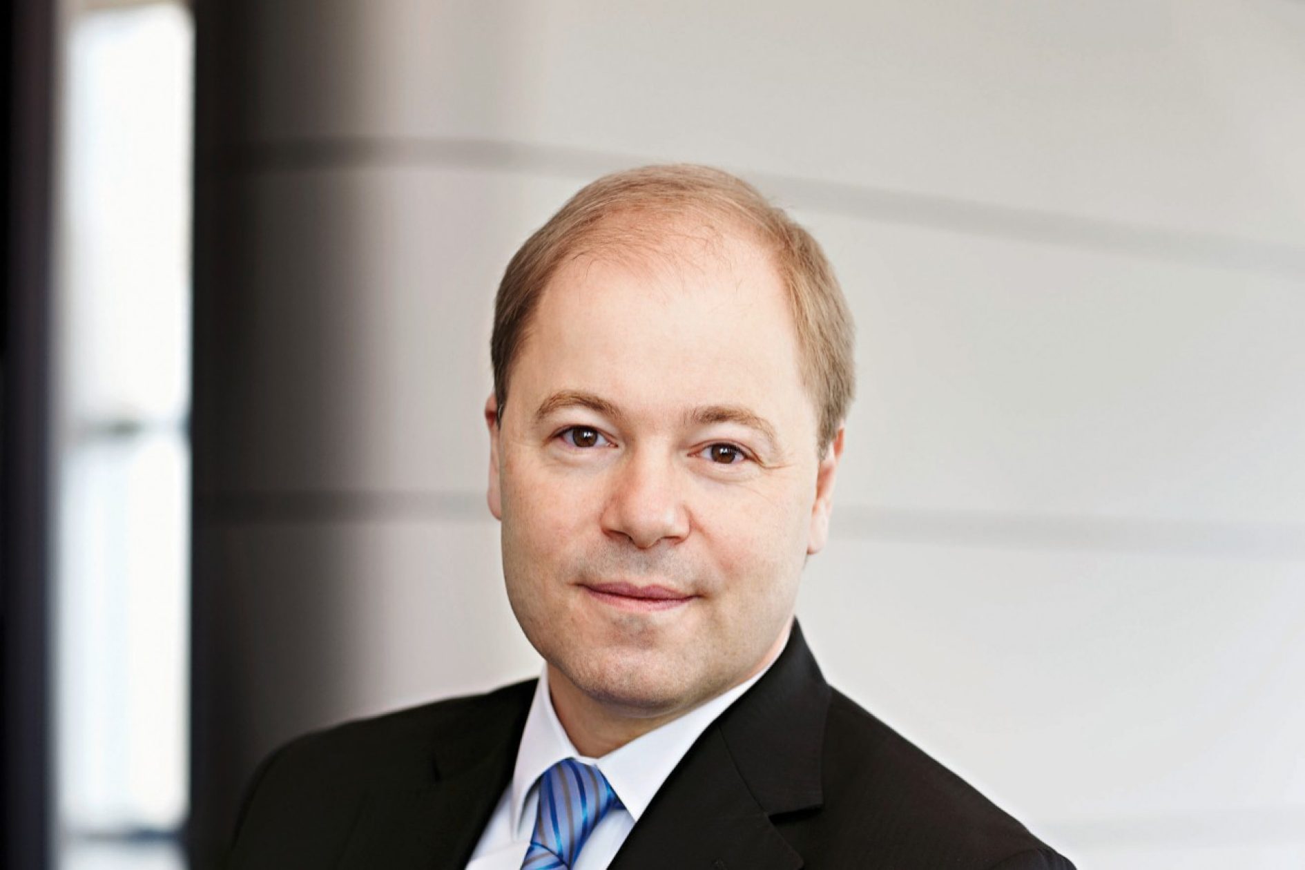 Legal operations - Law services | EY - US