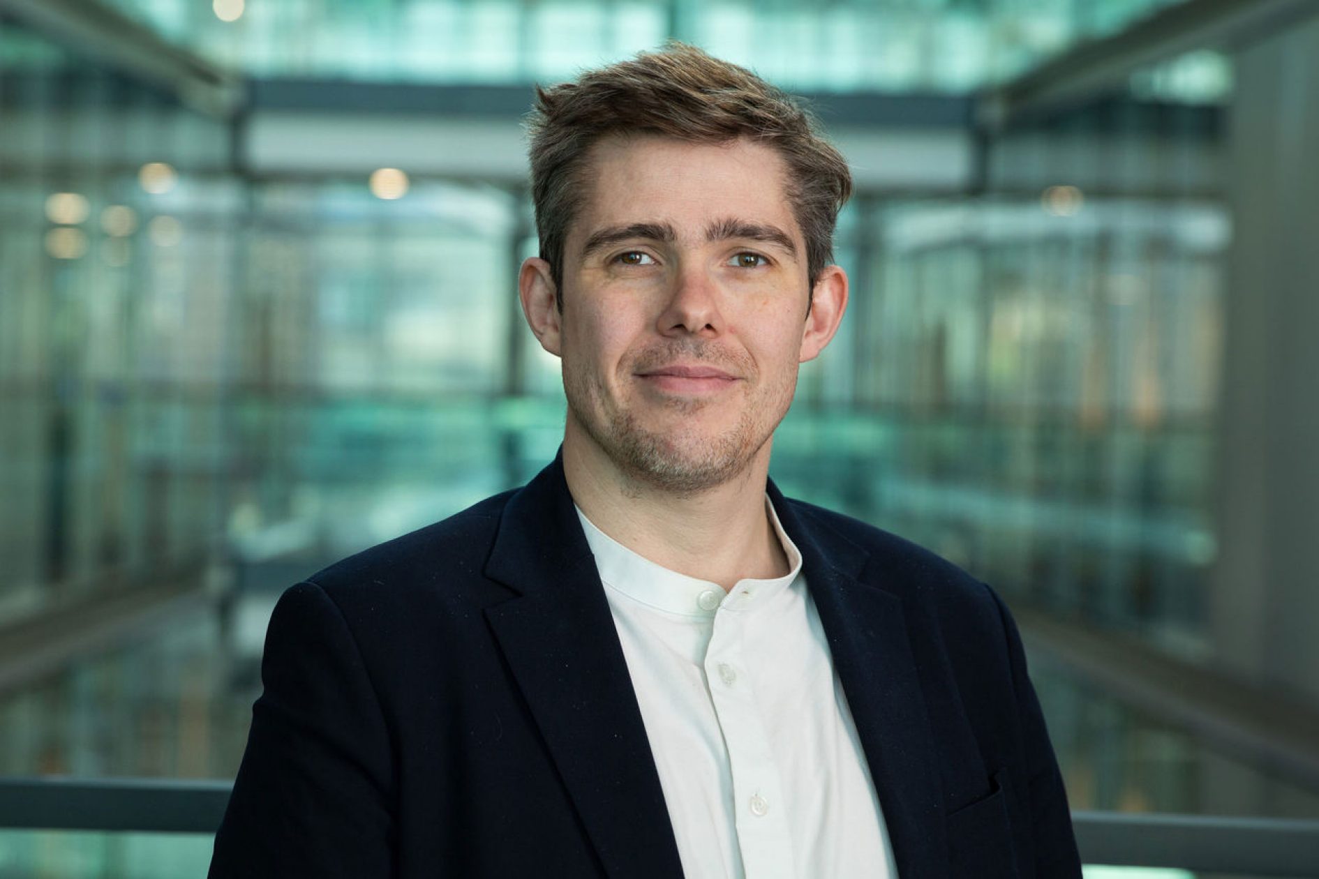 AI Strategy consulting and M&A | EY - Global