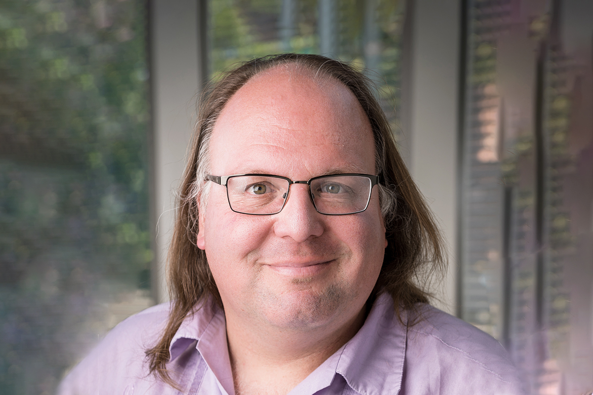 Ethan Zuckerman EY Fellow | EY - Global