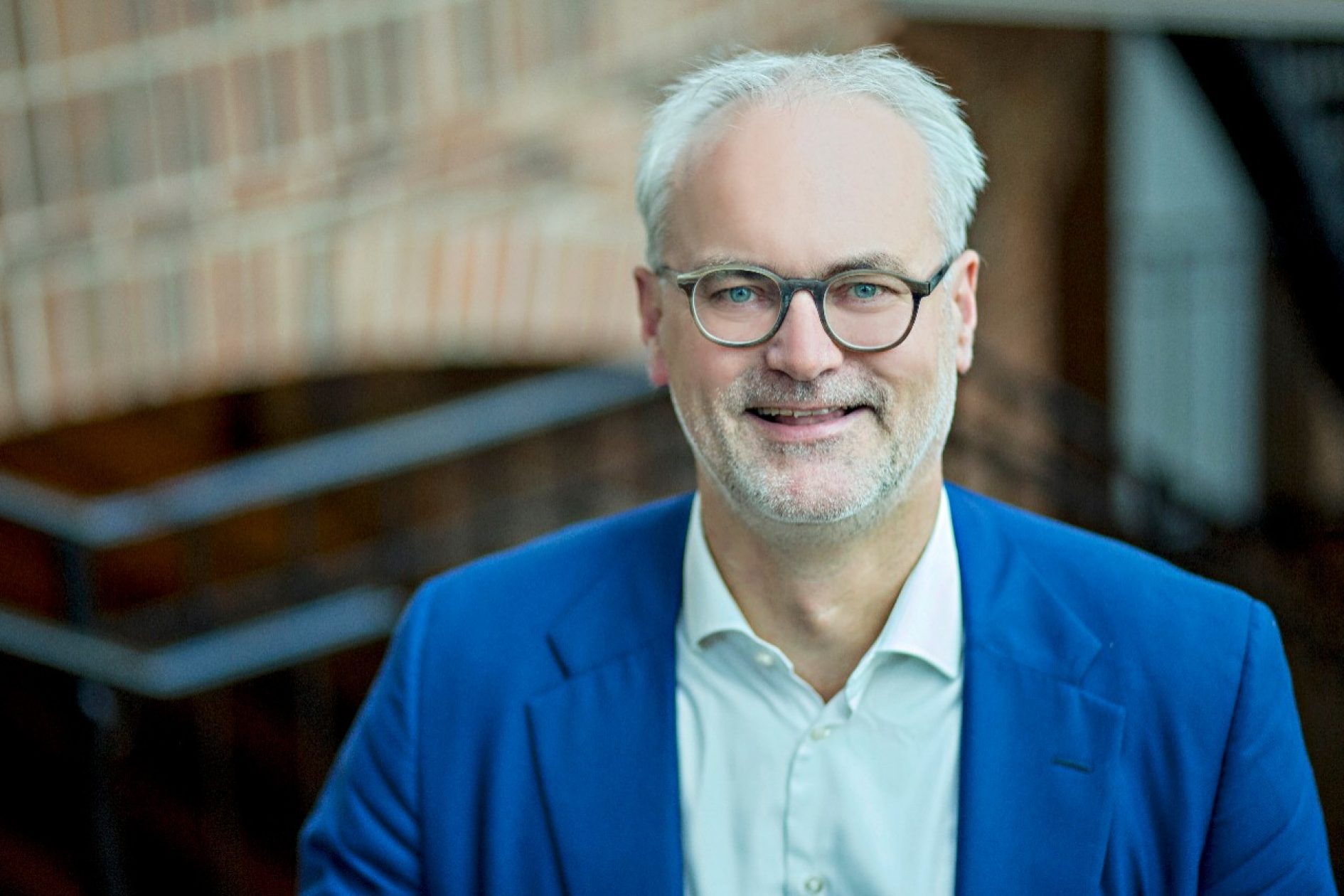 Tax compliance | EY - Global