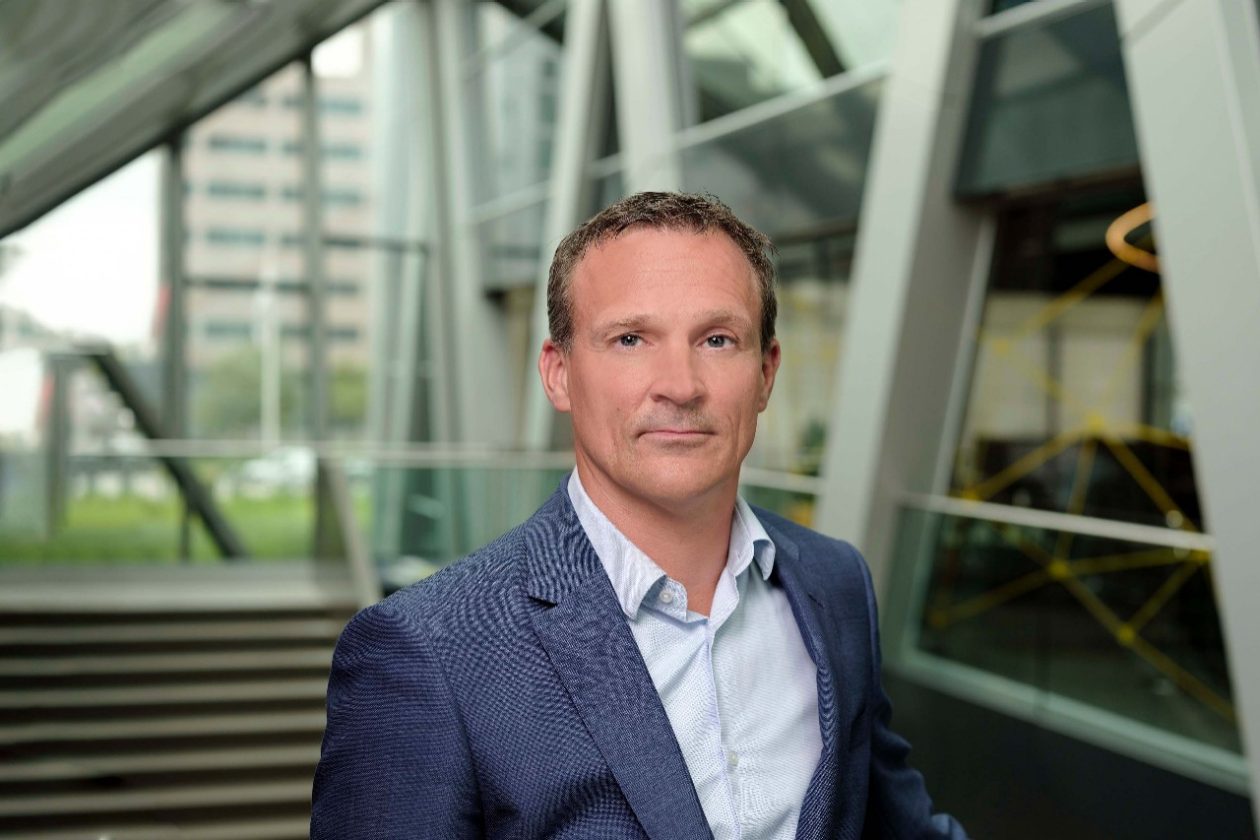 Alliances and Joint Ventures | EY - Global