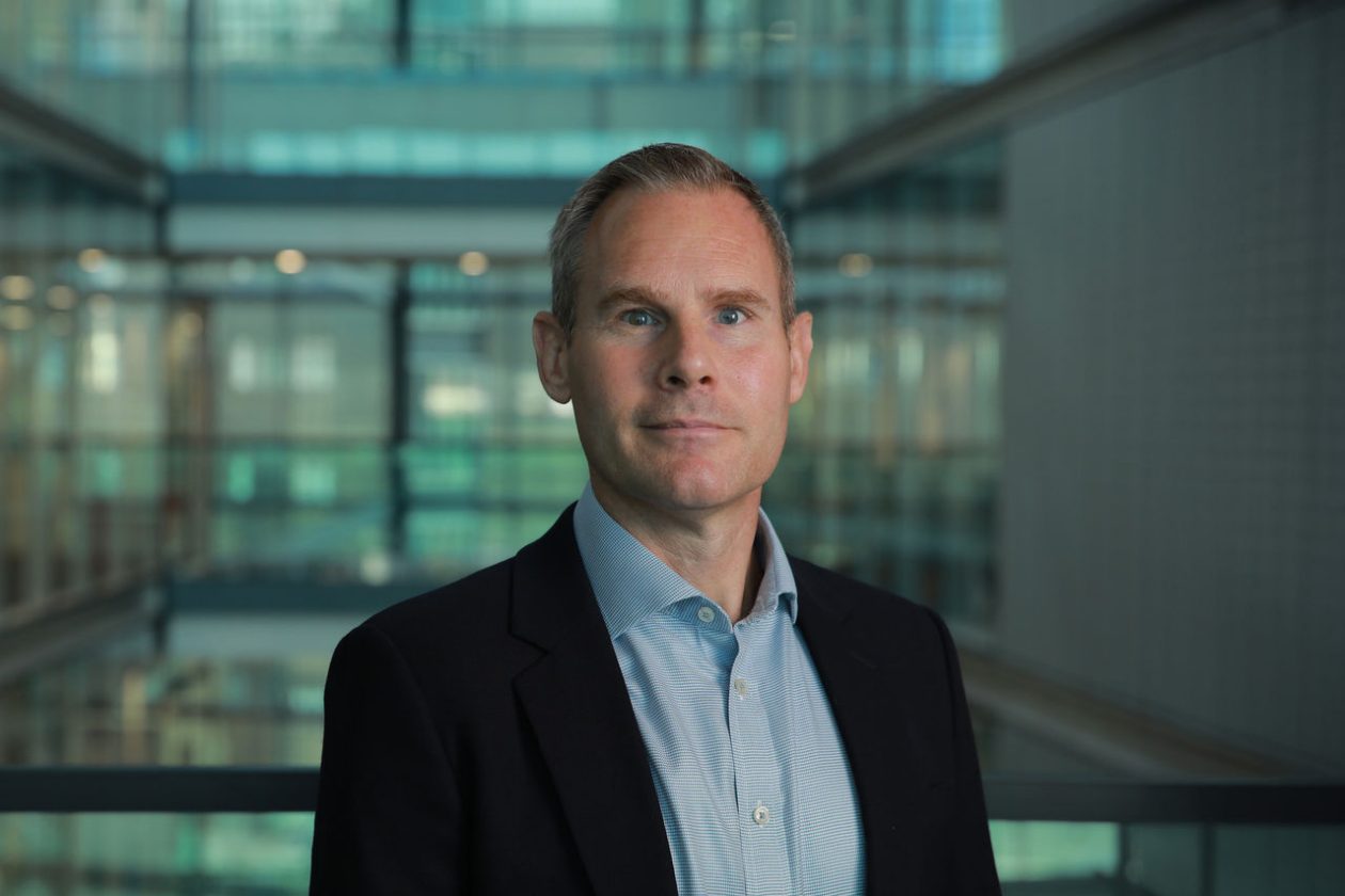 Customer Engagement Services | EY - It