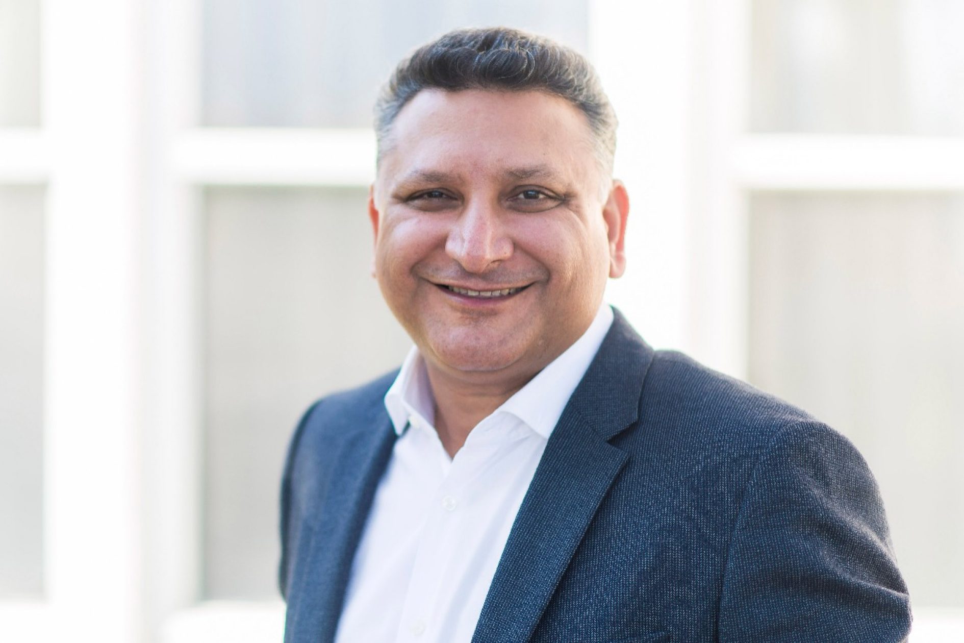 Lease accounting and contract management | EY - US