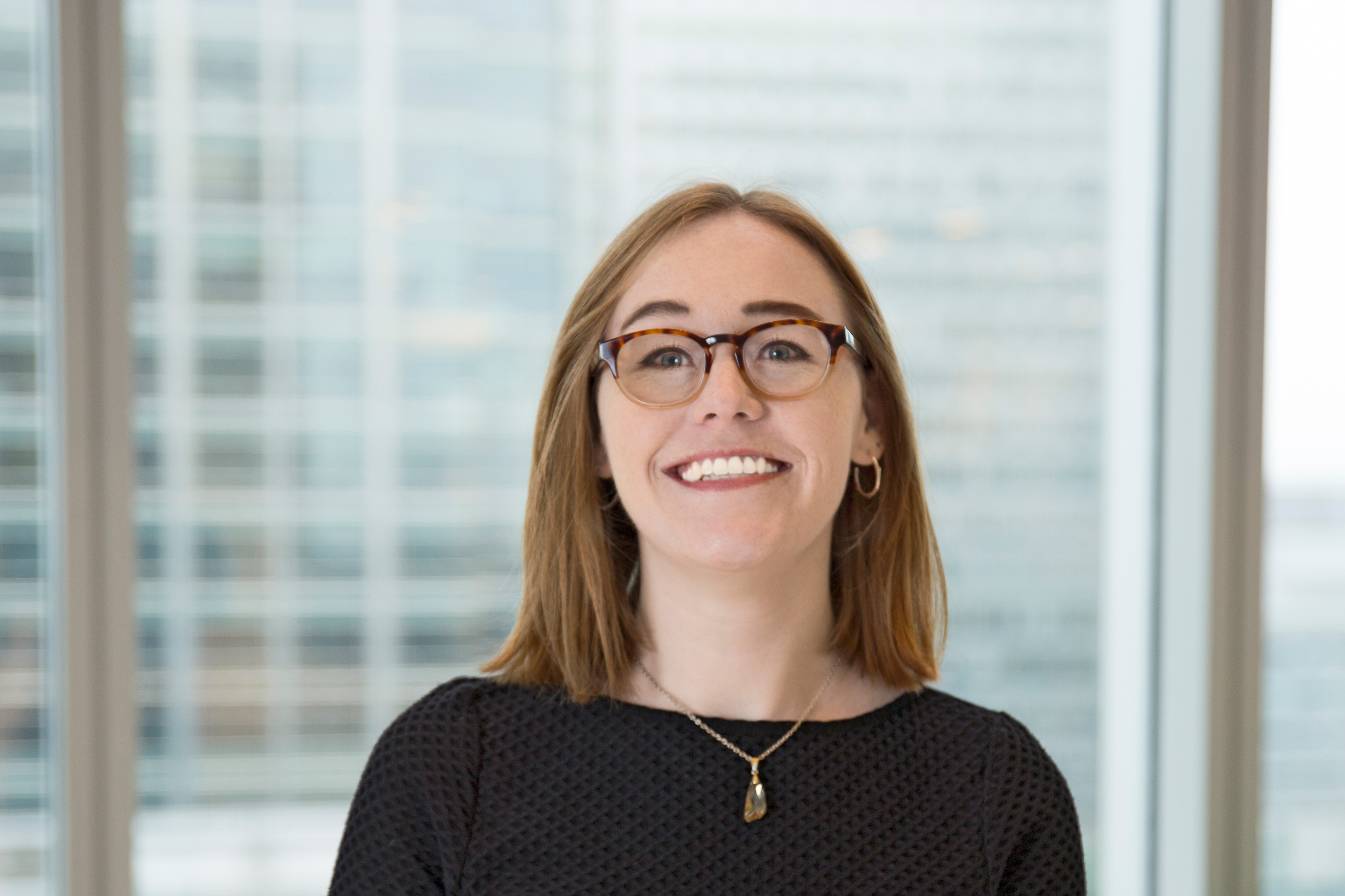 Olivia Jeavons EY UK Financial Services Consulting Senior Consultant ...