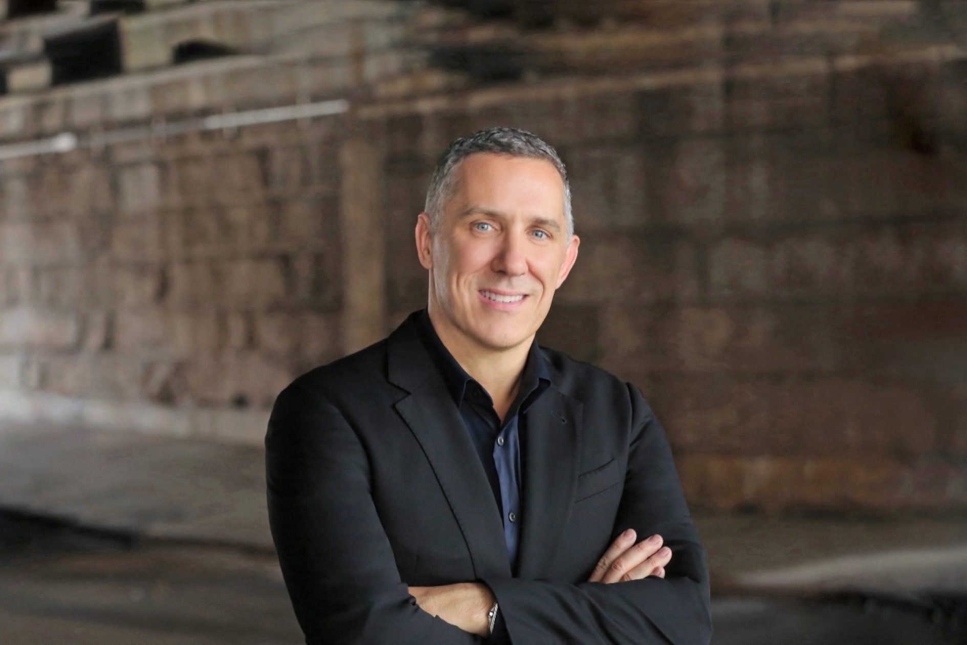 Operating model transformation | EY - Global