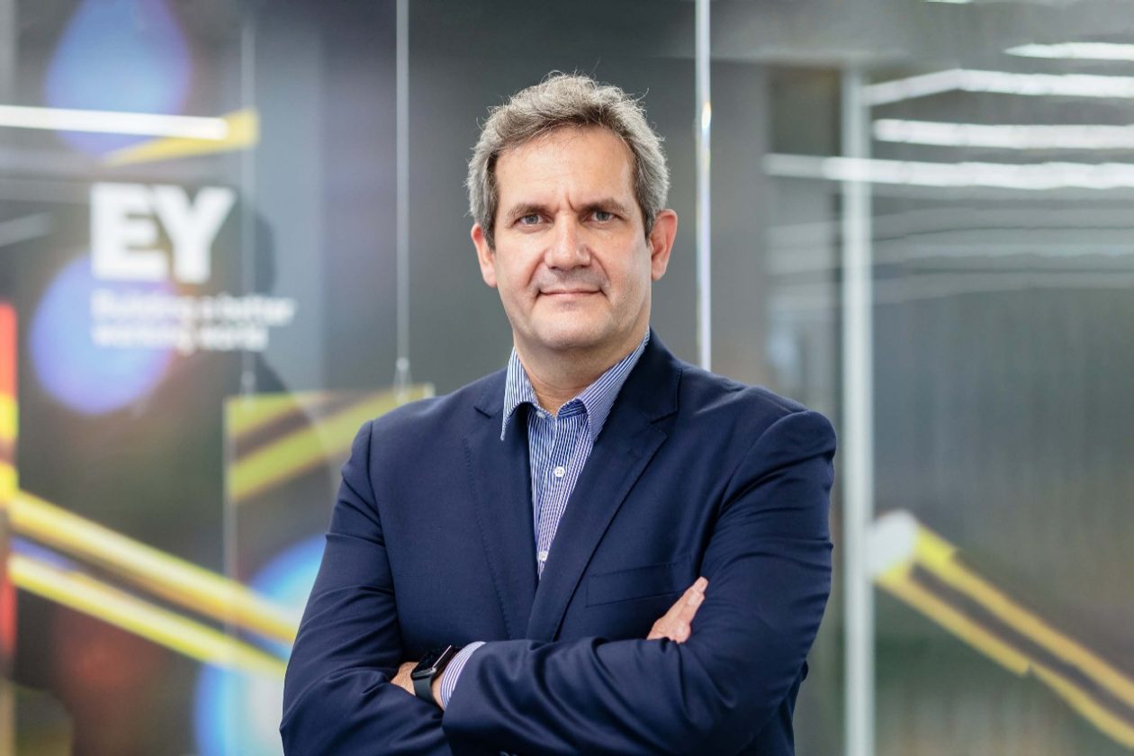 EY risk & compliance management solution | EY - Global